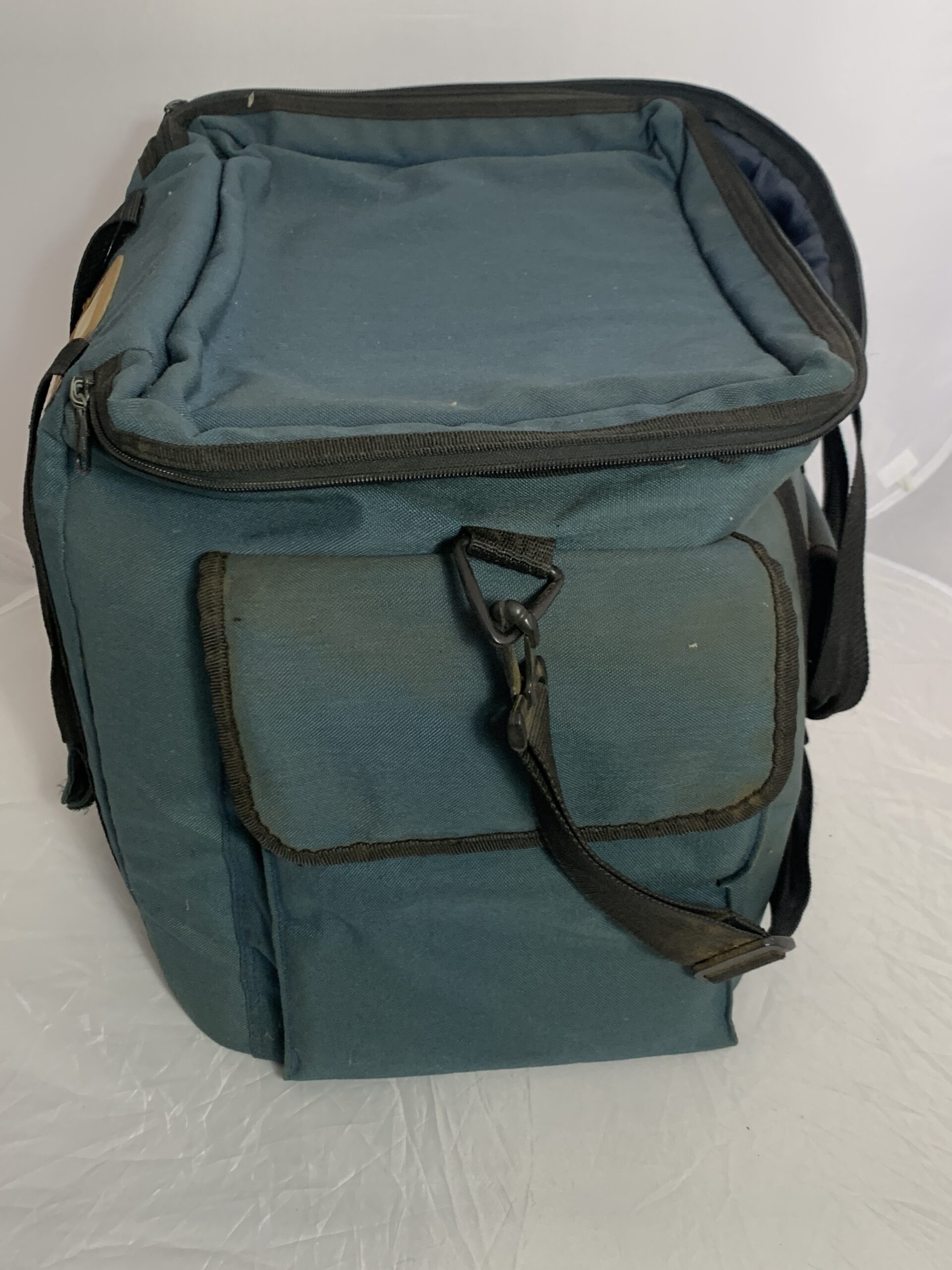 Apple Logo Carry Bag - 1980s by Light Years Ahead (Sydney) - Vintage ...