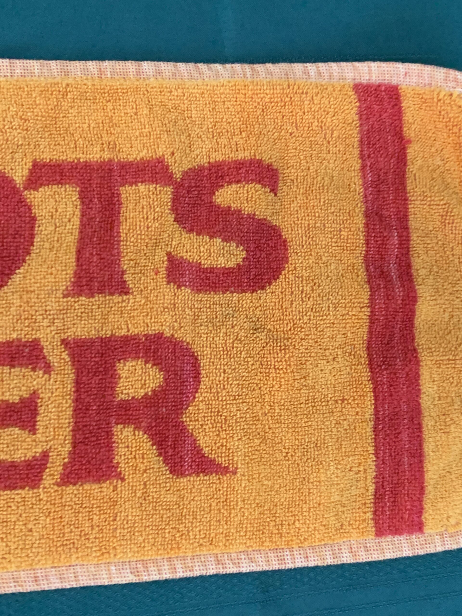 Abbots Lager Towelling Bar Mat 59x23cm - Vintage Keepsakes