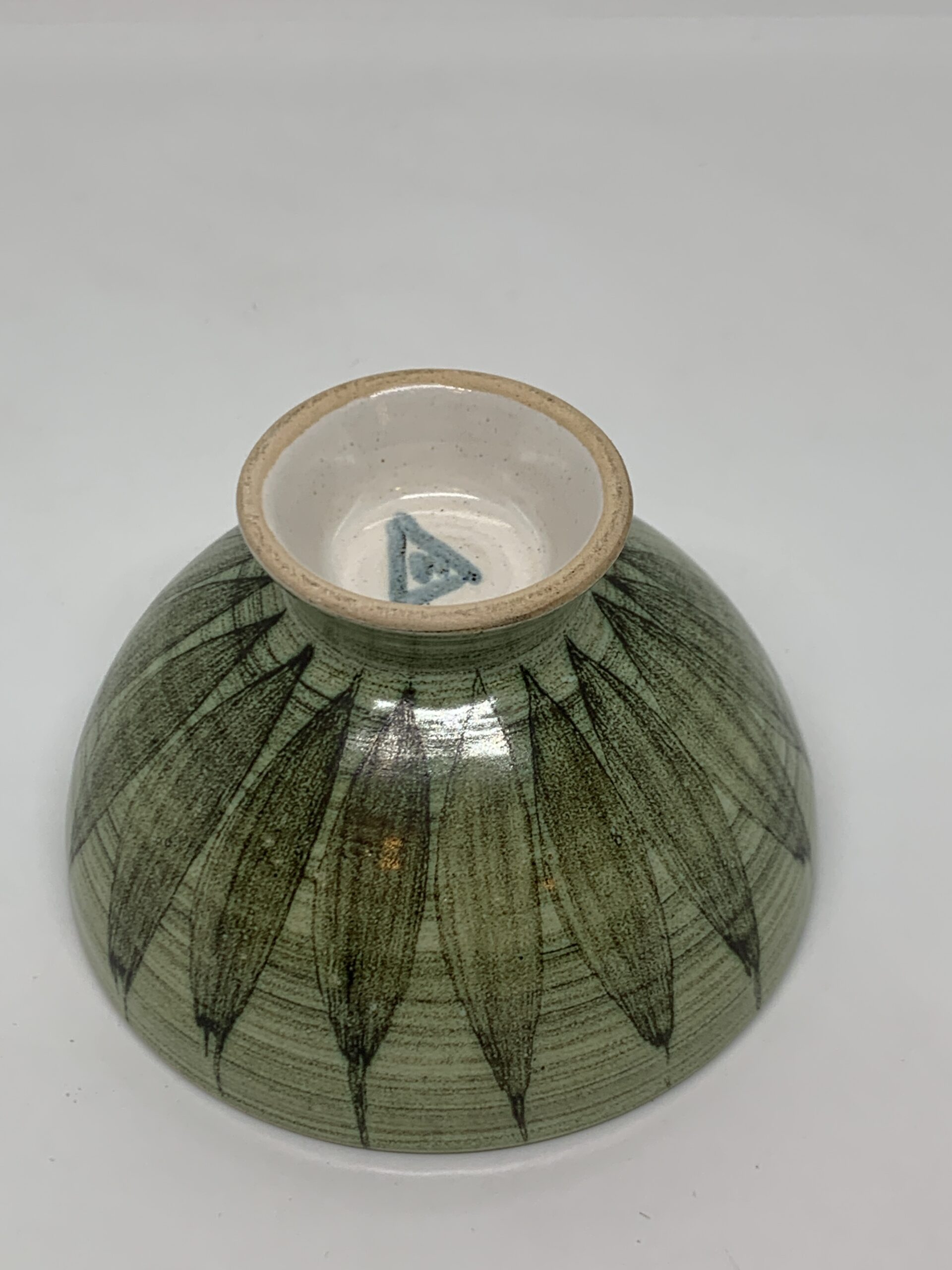 Hanmer Studio (NZ) Pottery Green Footed Bowl 11cm wide (marked to base ...