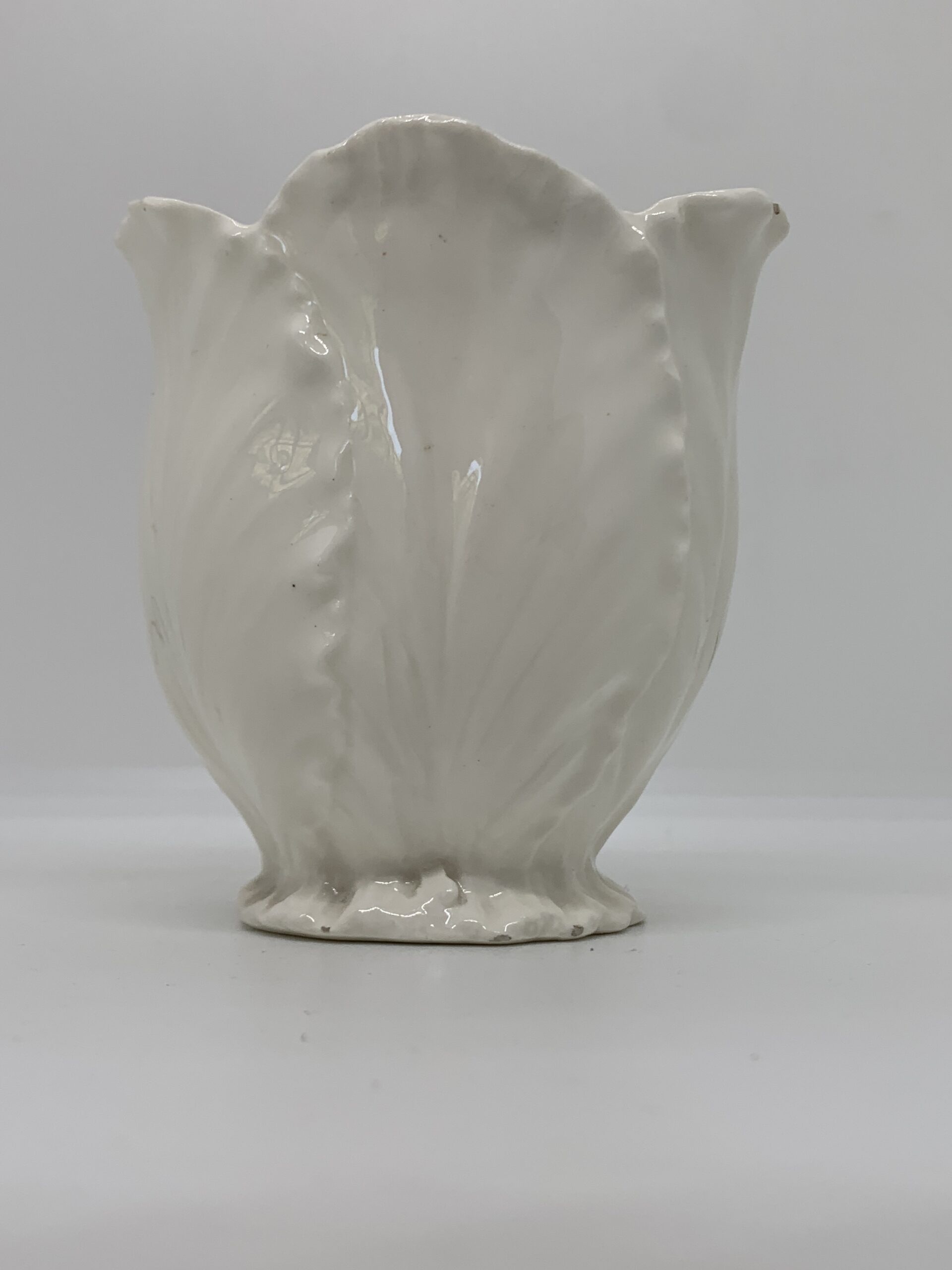 Vintage White Cabbage Leaf Vase approx 11cm high - stamped to base ...