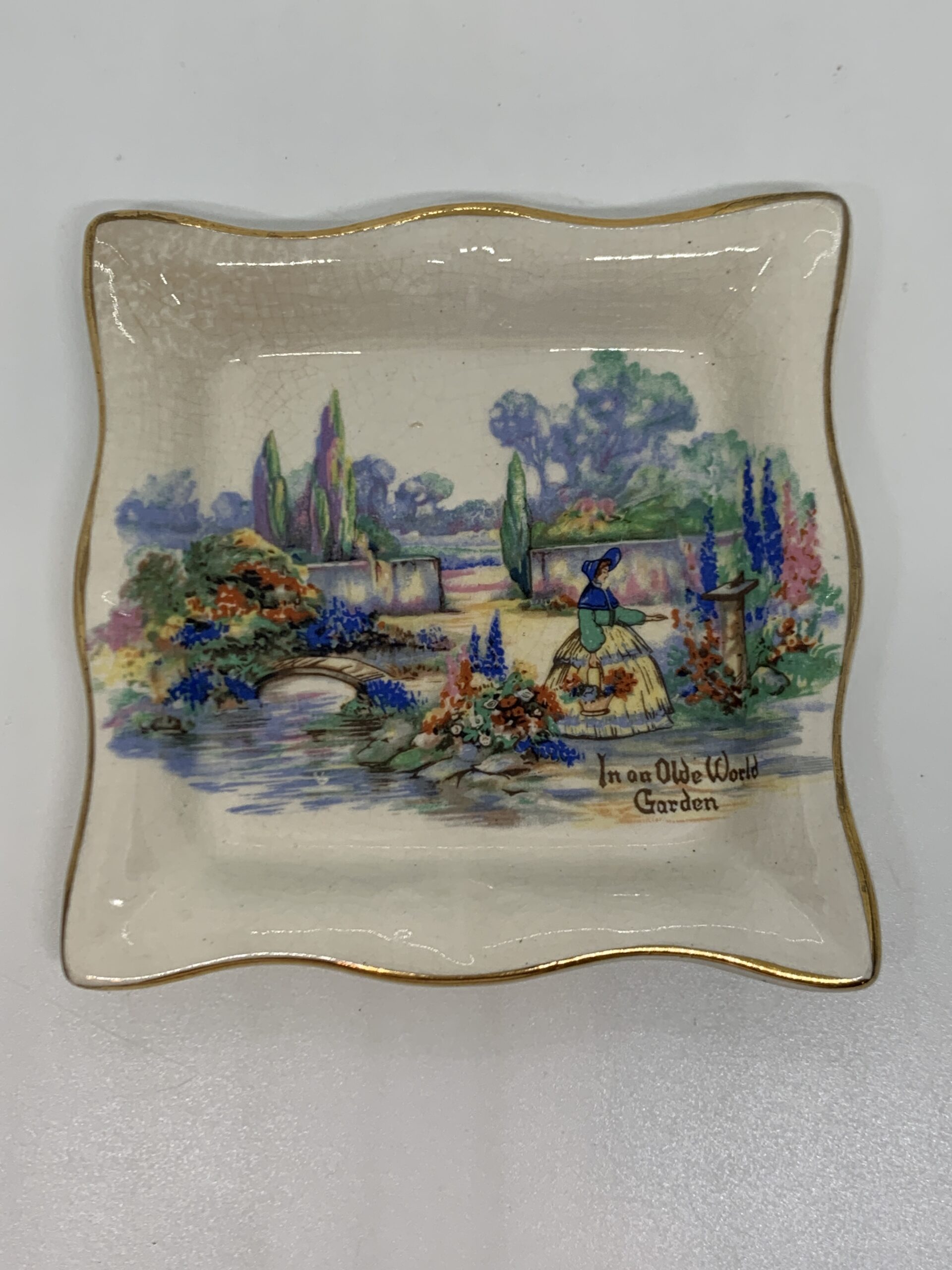 Lancaster Sandland Square Dish - In an Olde World Garden - 10cm ...