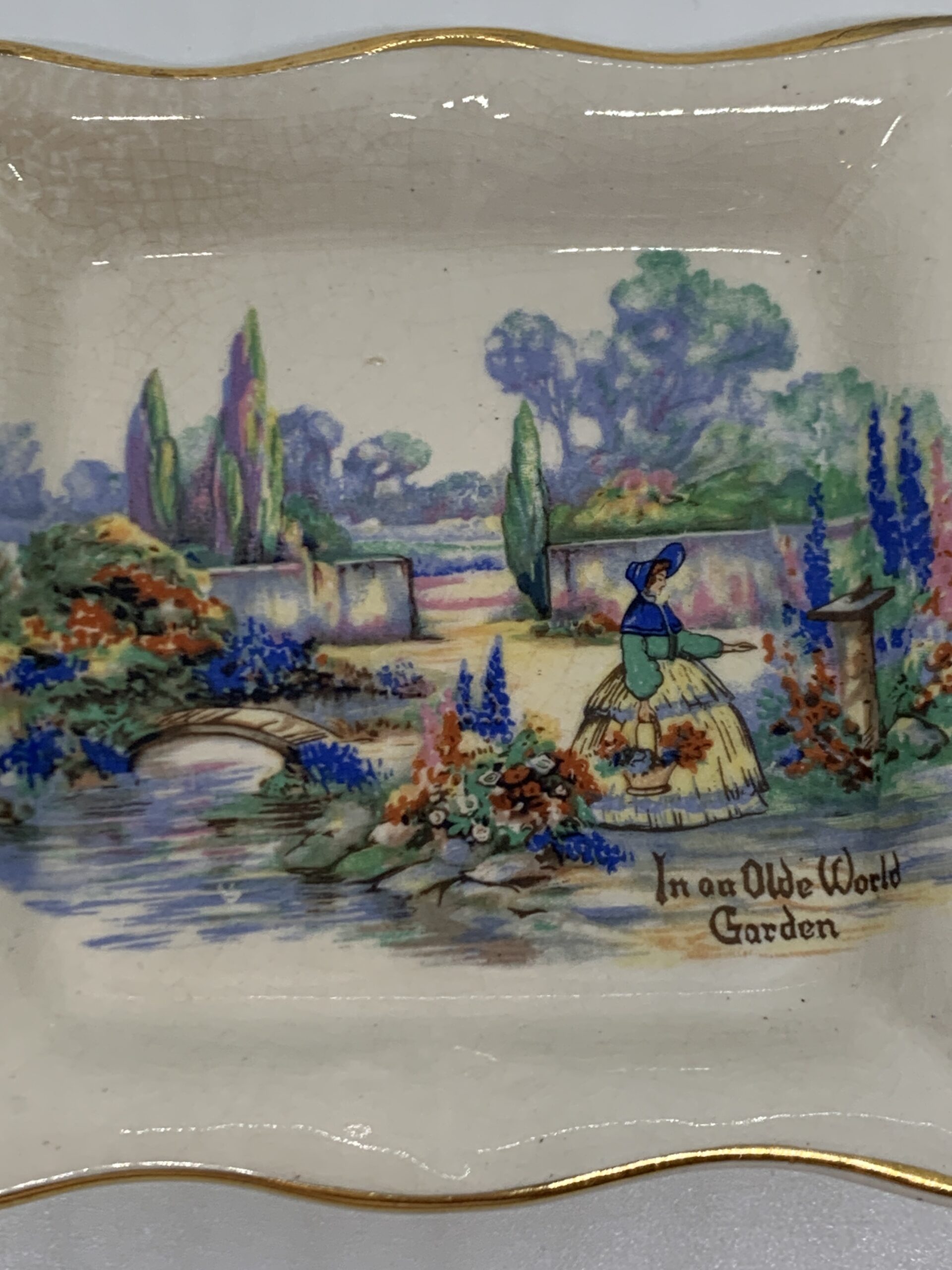 Lancaster Sandland Square Dish - In an Olde World Garden - 10cm ...