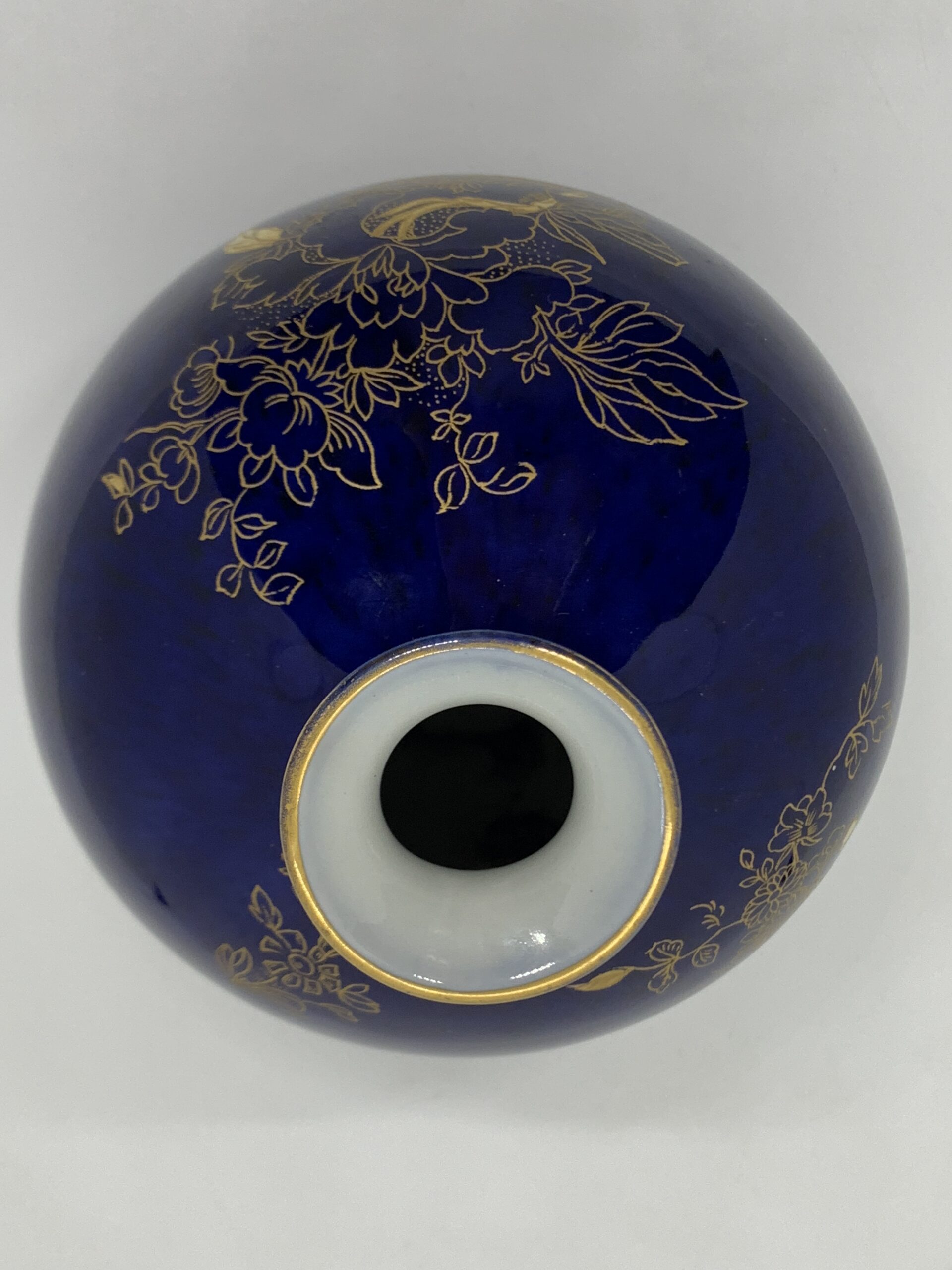 Hand Painted Blue Ceramic Round Vase 12cm high - Vintage Keepsakes