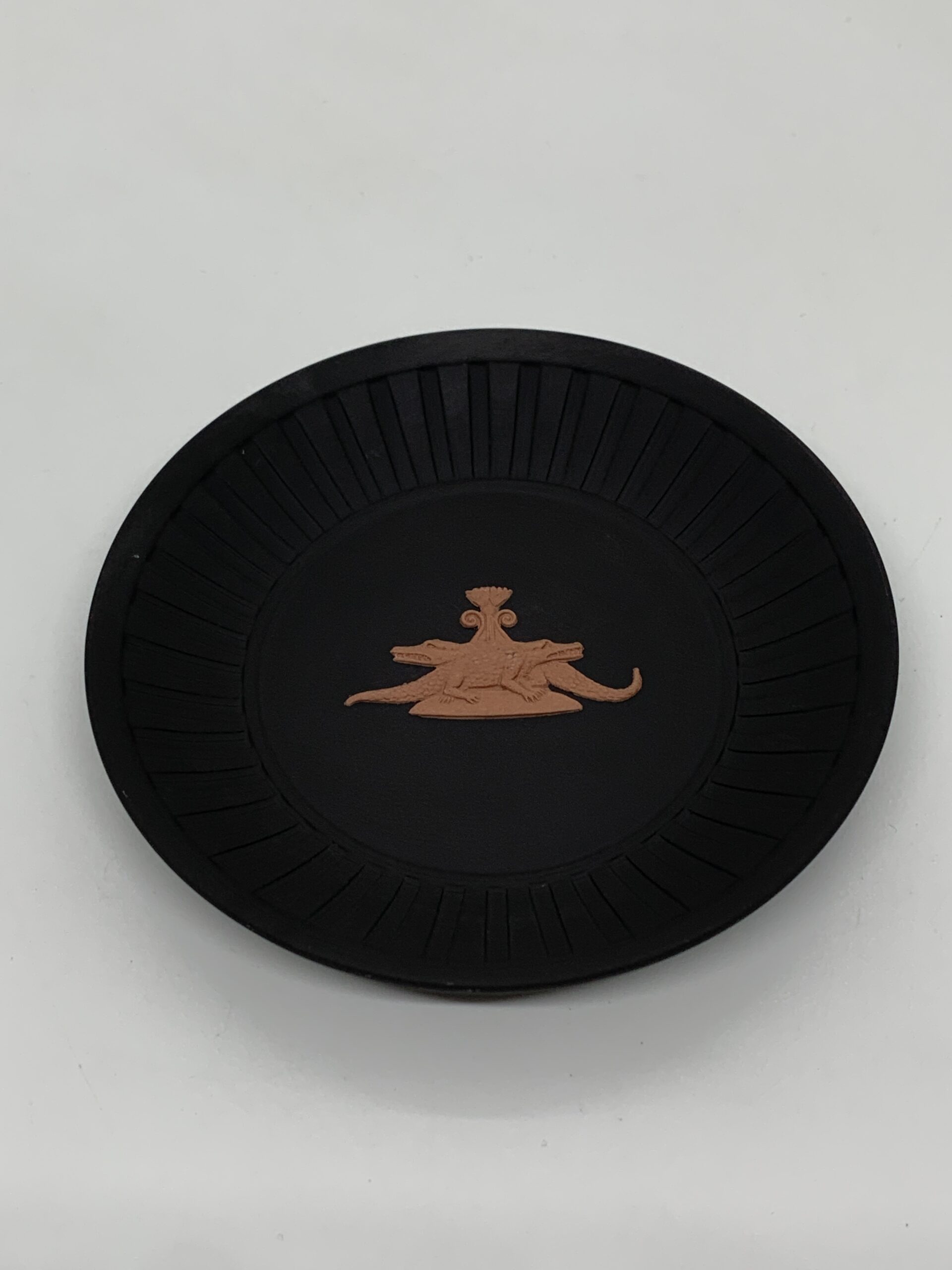 Wedgwood Black Jasperware Fluted Plate Crocodile Design 12cm - Vintage ...