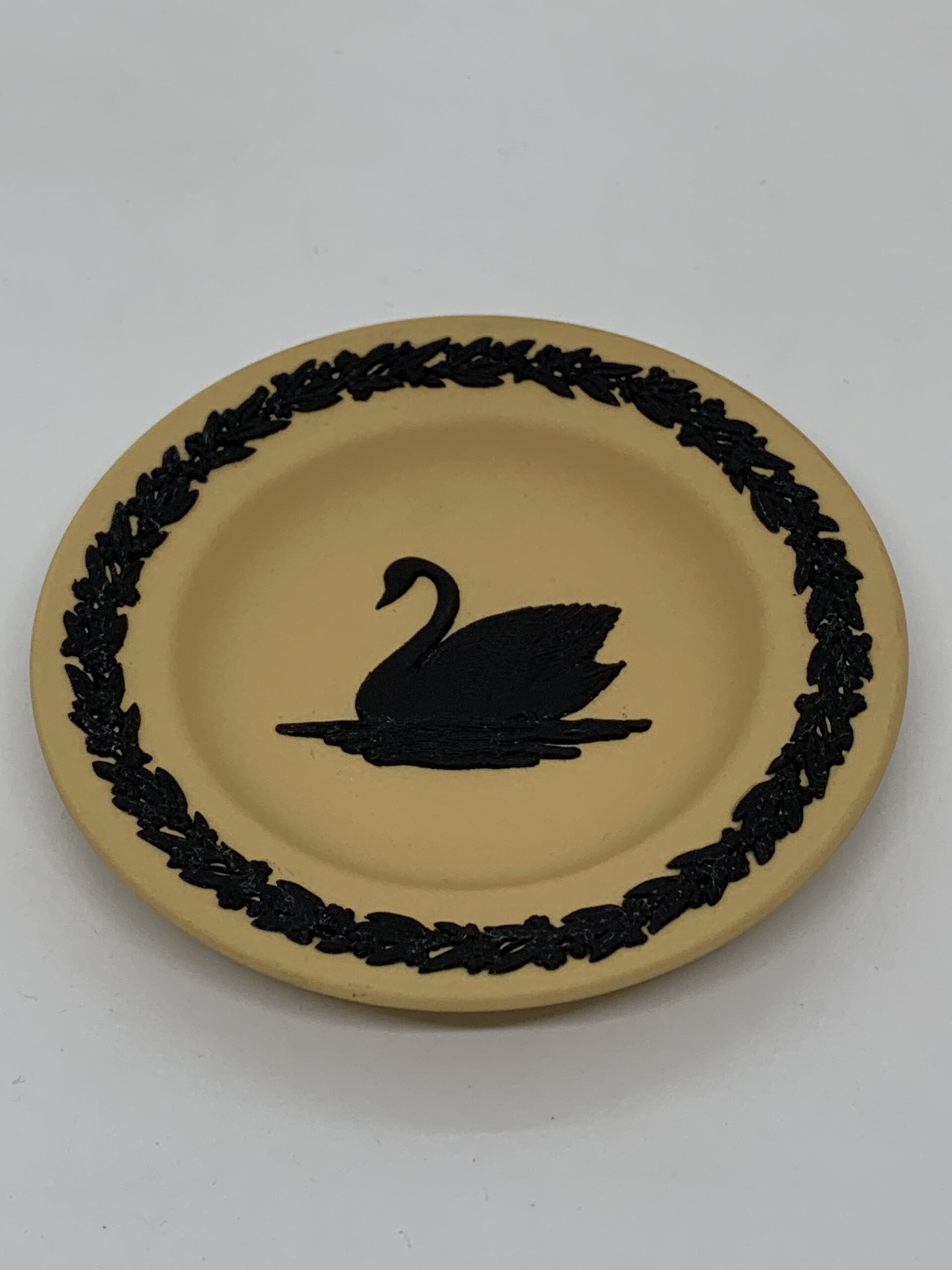 Wedgwood Black on Cane Swan Miniature Plate 11cm Boxed - Vintage Keepsakes