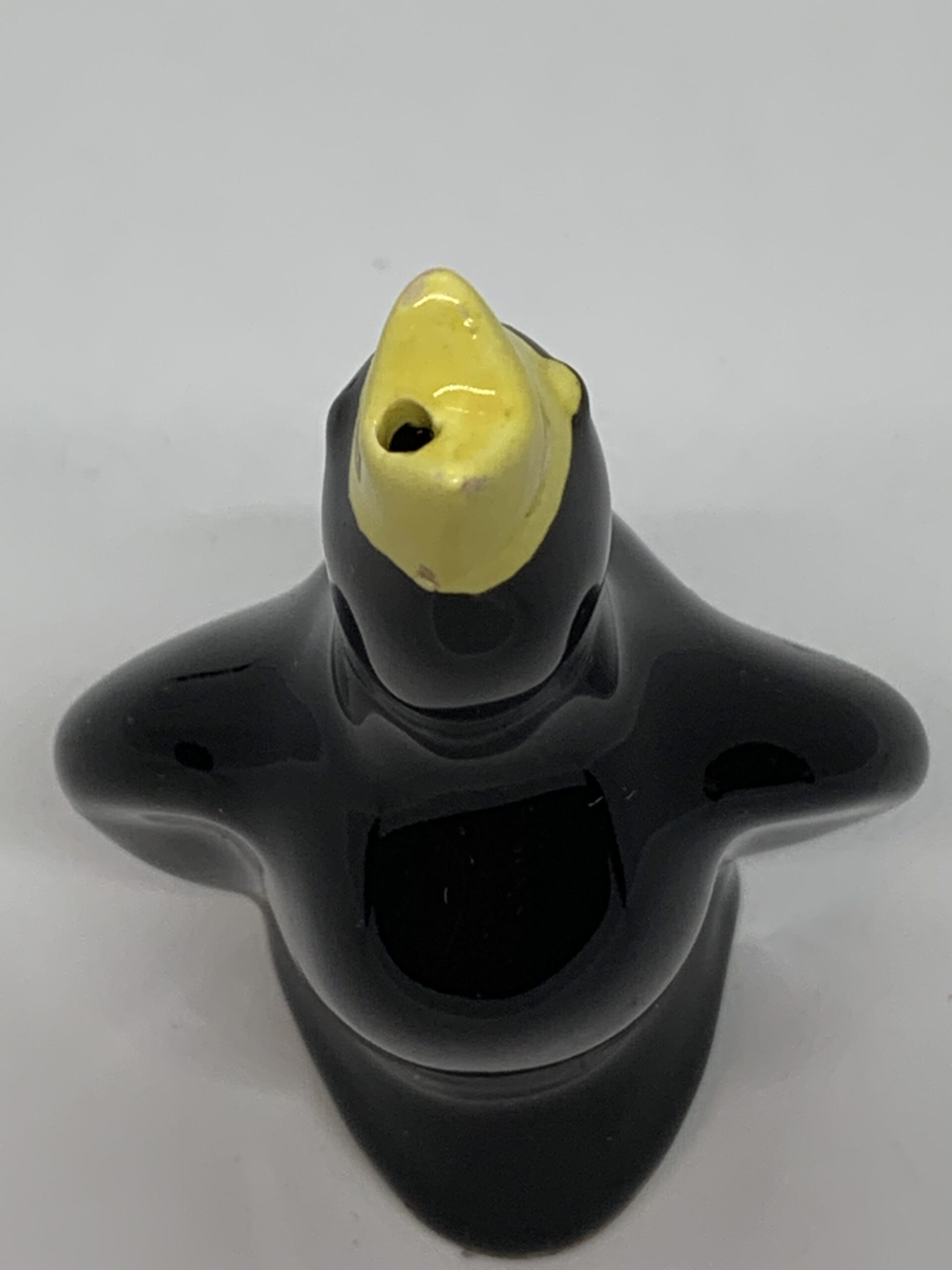 Ceramic Blackbird Pie Funnel Vent - Vintage Keepsakes