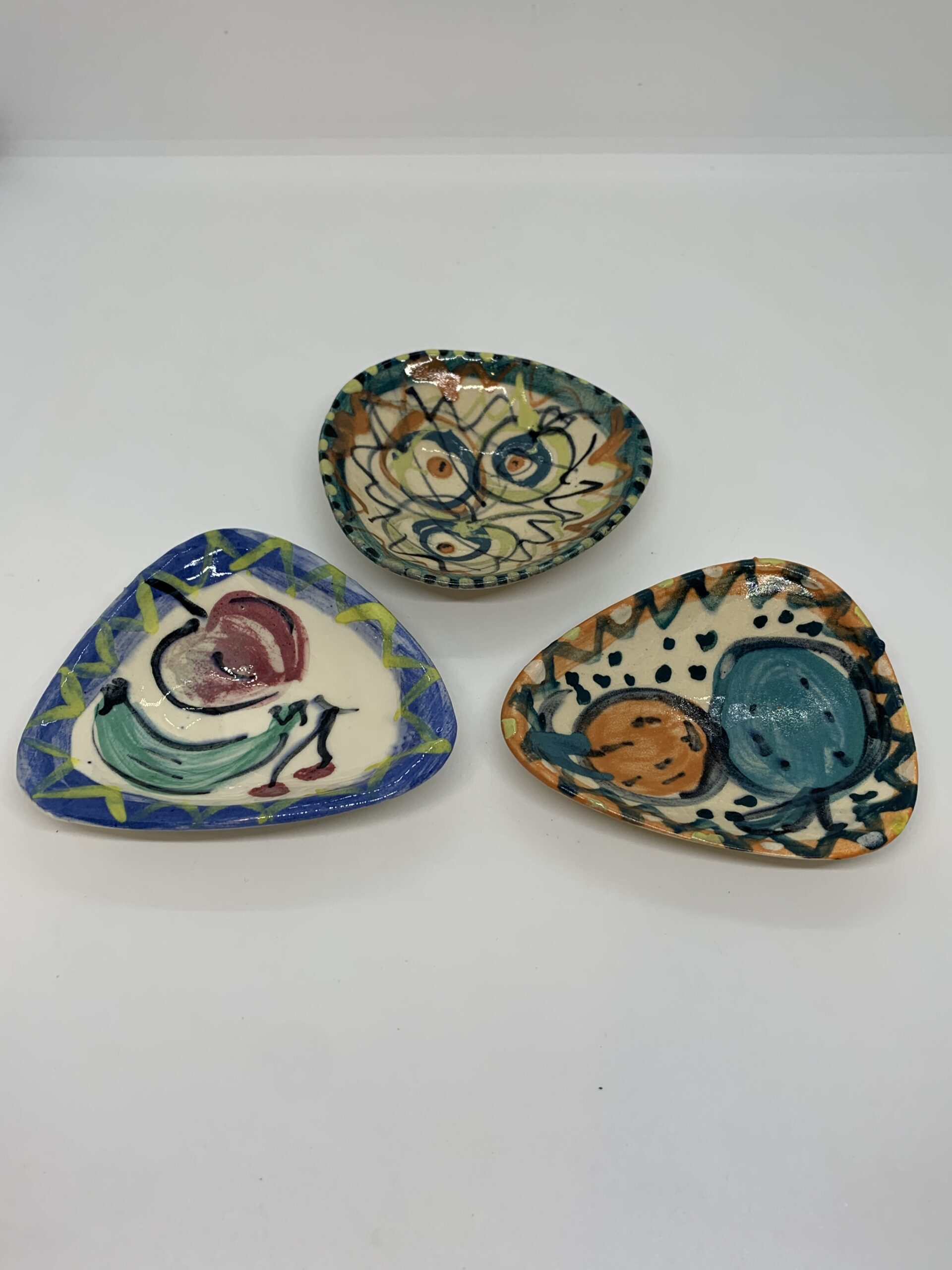 3 x Robert + Sandy 88 Small Pottery Dish - Vintage Keepsakes