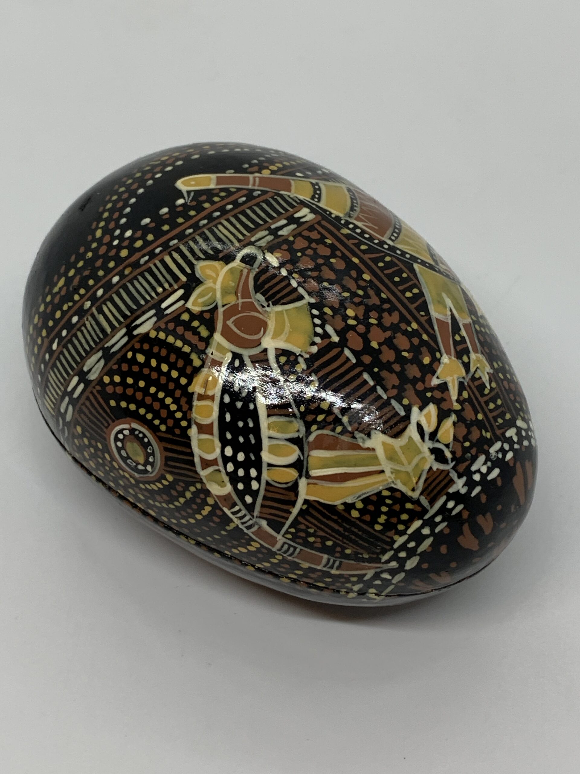 Emu Track Lacquared Paper Mache Lidded Egg with Aboriginal Design 10cm ...