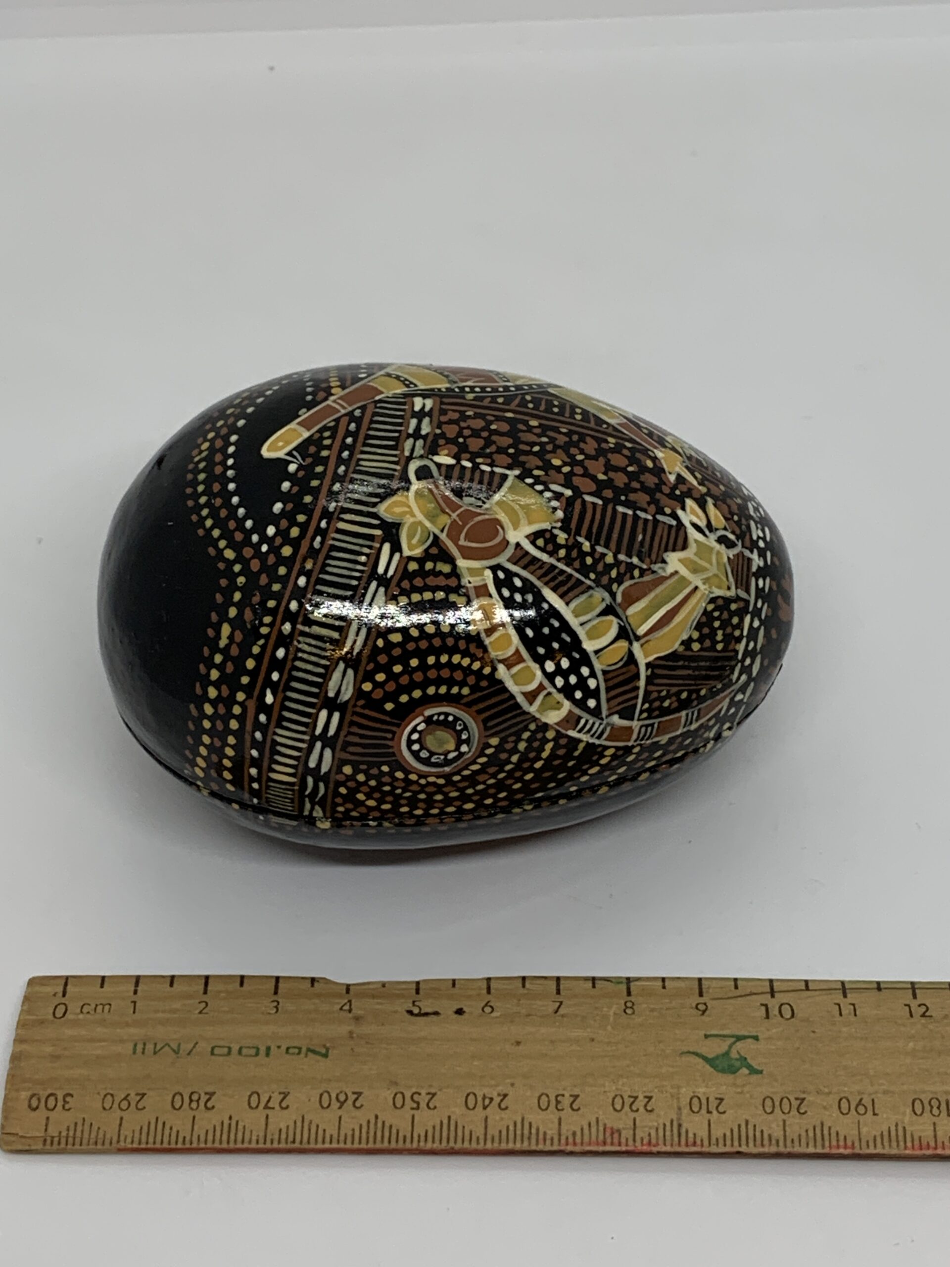 Emu Track Lacquared Paper Mache Lidded Egg with Aboriginal Design 10cm ...