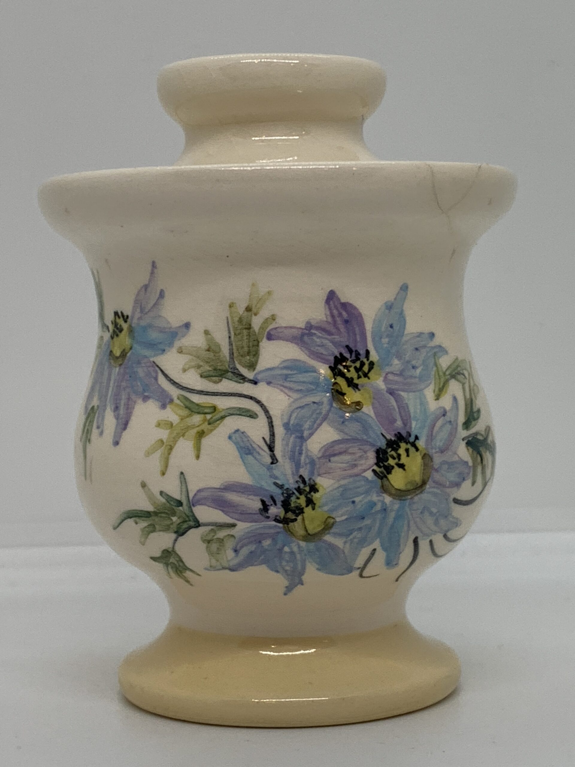 June Dyson Pottery Lidded Sugar 10cm (incised signature to base ...