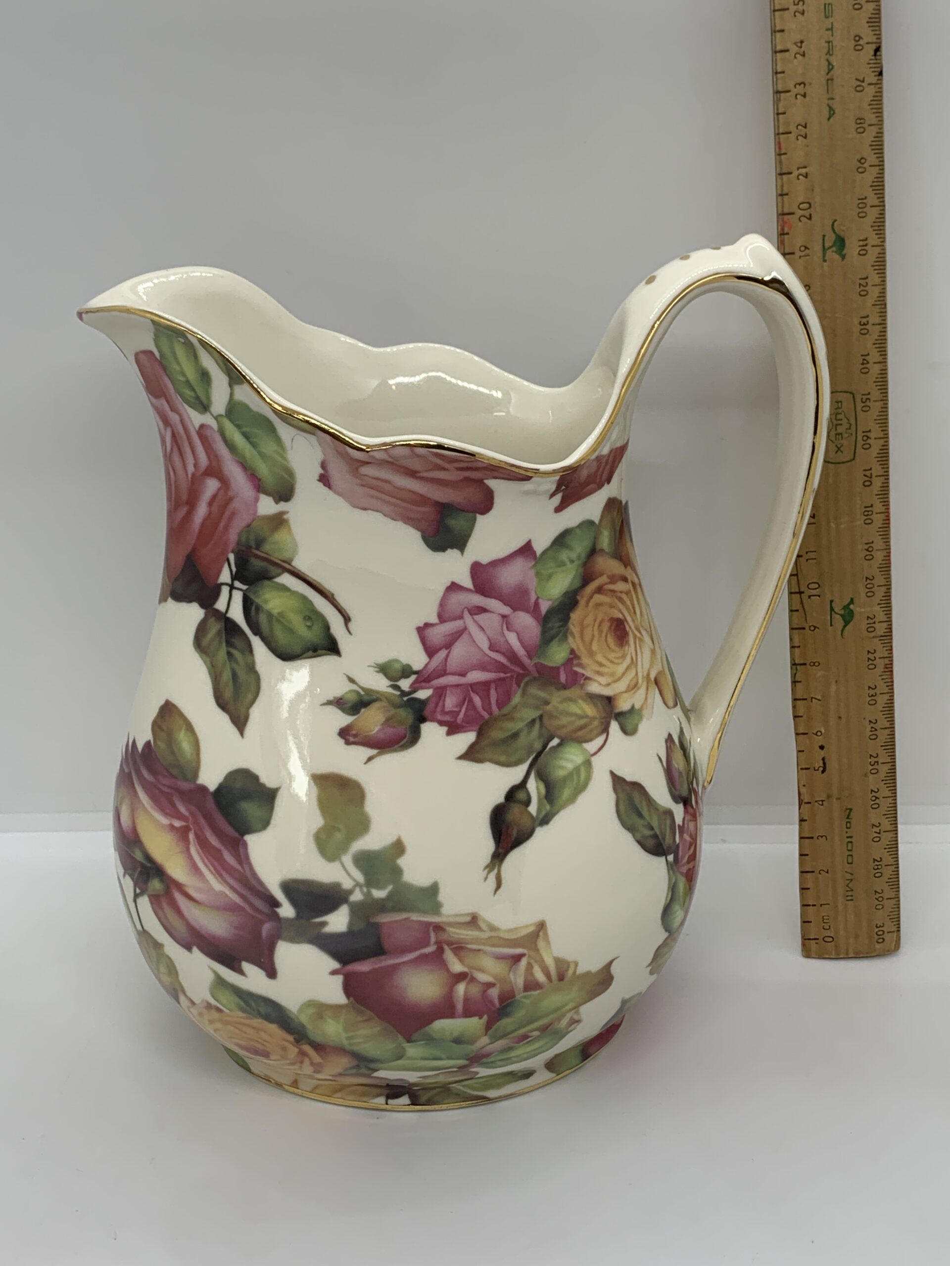 Floral Jug - made in China - 19cm high - Vintage Keepsakes
