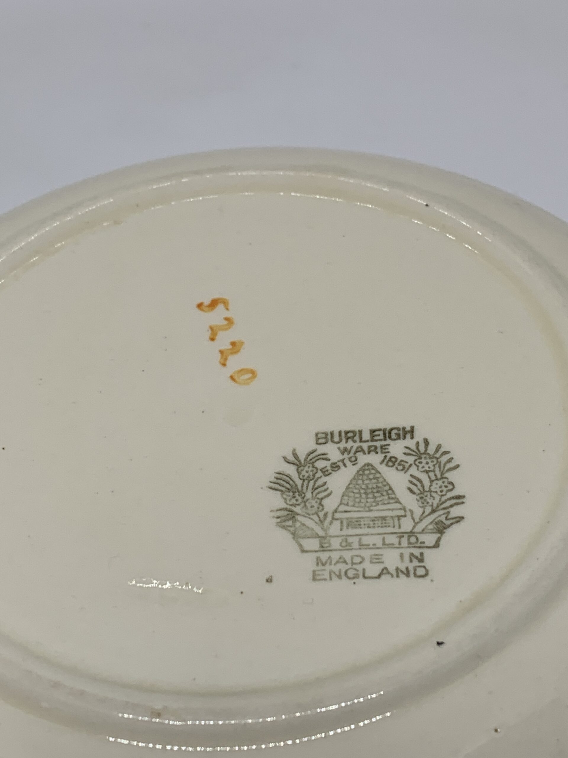 Burleigh Ware 21cm Bowl Autumn Pattern (5220) - Vintage Keepsakes