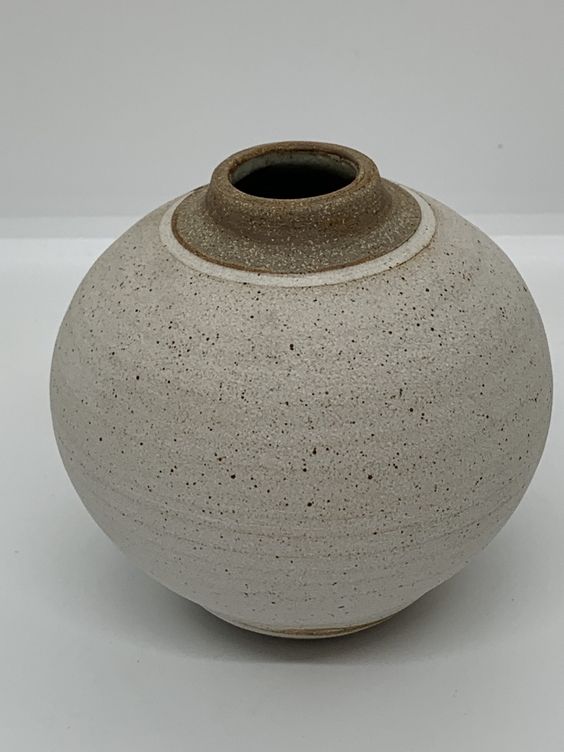 Orb Pottery Vase with Flower Pattern 9cm high - Vintage Keepsakes