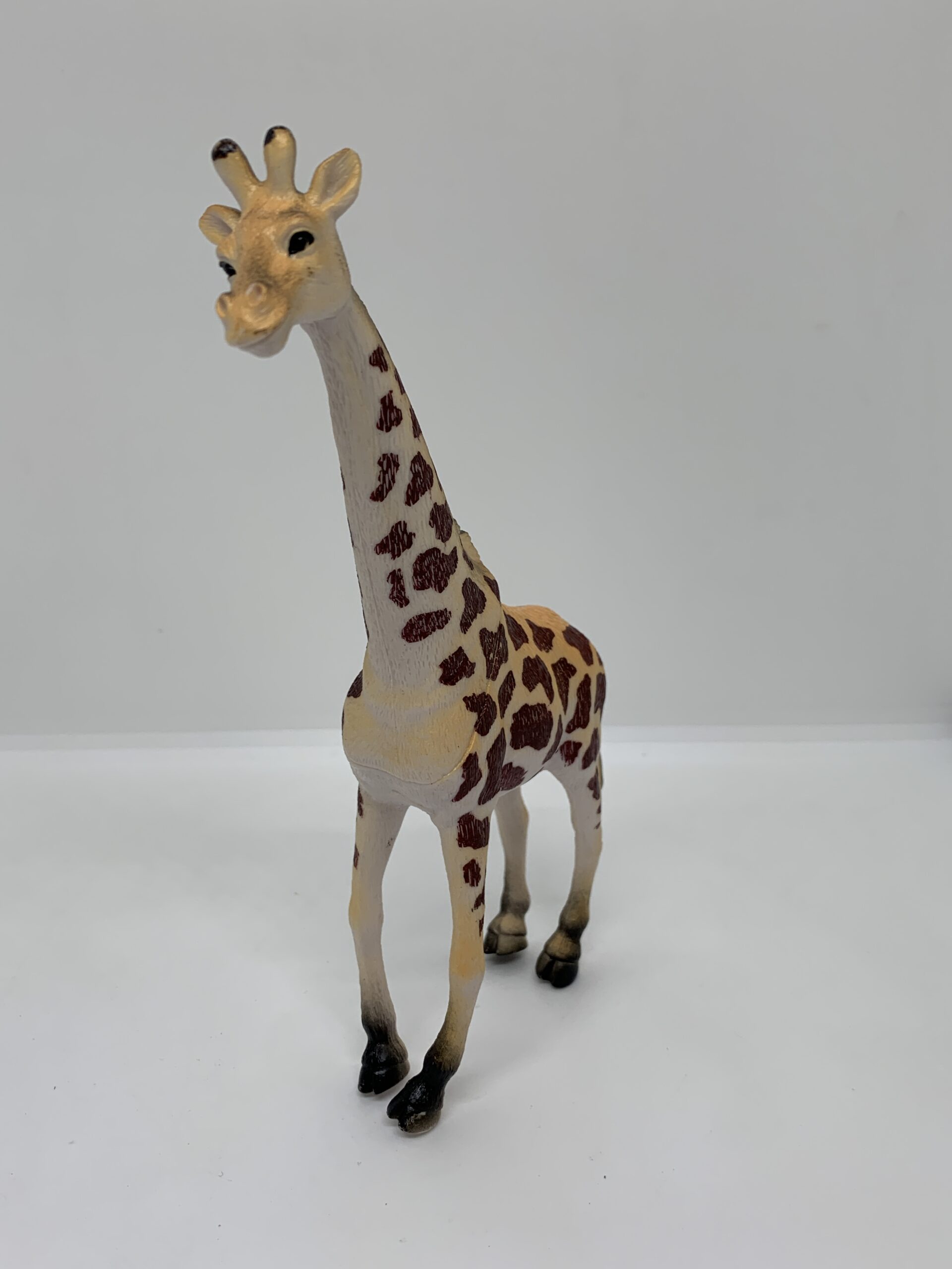 Plastic Animal Giraffe 20cm high - Vintage Keepsakes