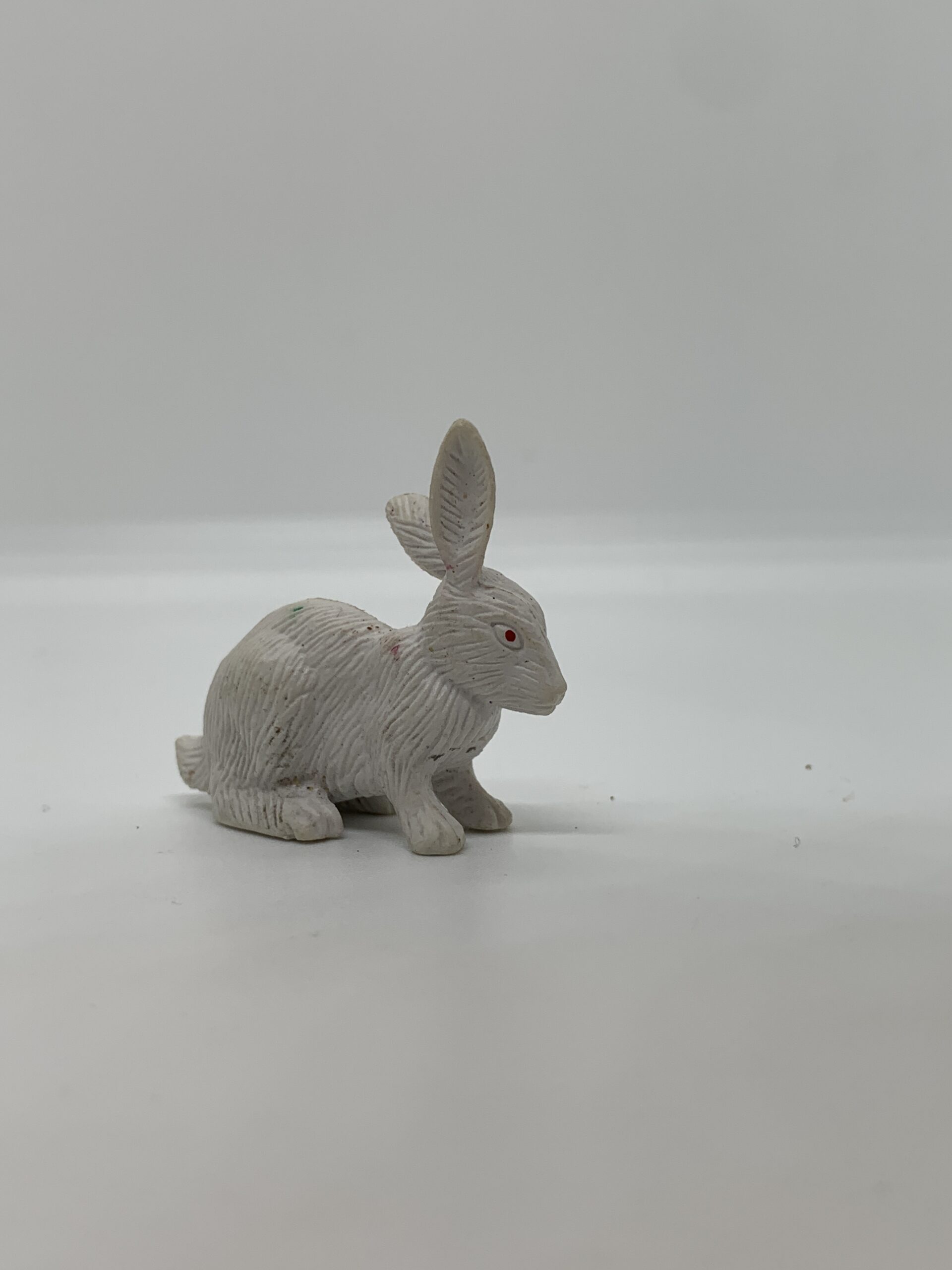 Plastic Animal Rabbit 4cm - Vintage Keepsakes