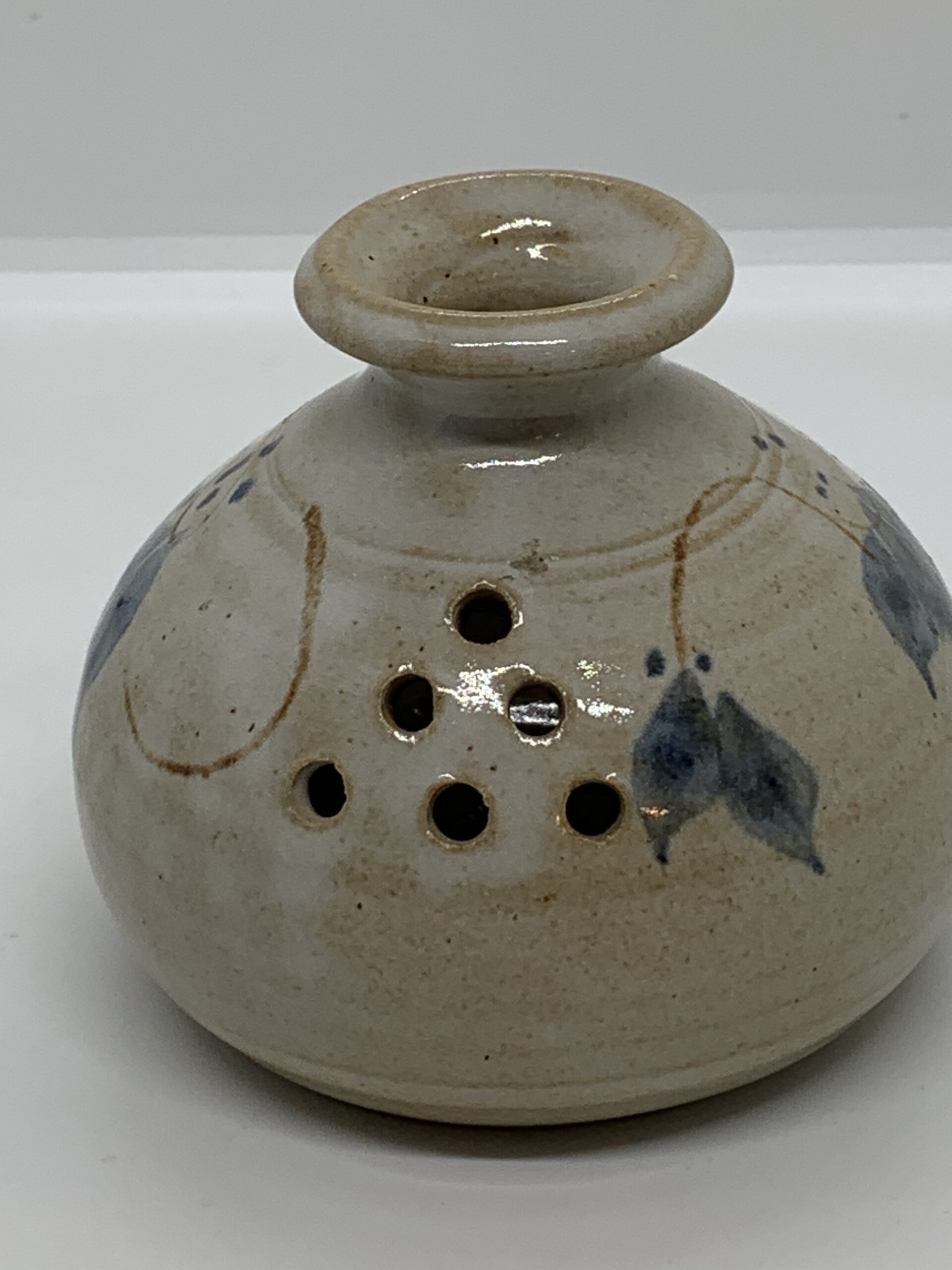 Wildwood Busselton Pottery Pot Pourri Pot 9cm - Vintage Keepsakes