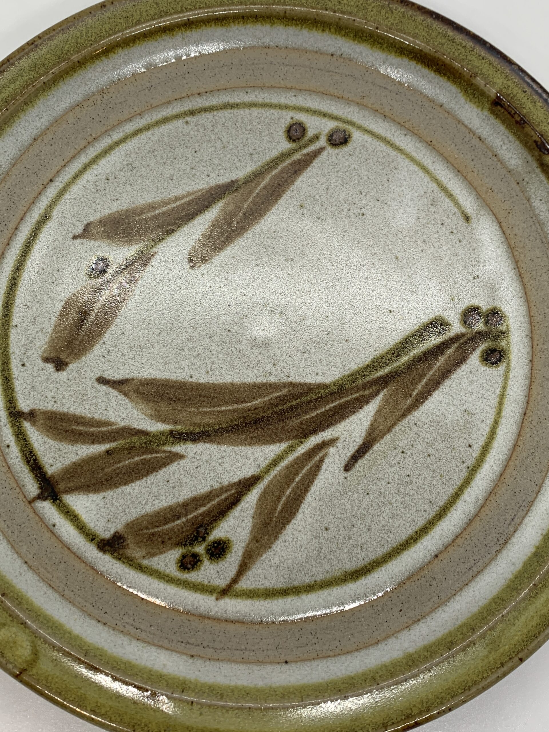 Australian Studio Pottery Gum Leaf Pattern Plate (Makers stamp) 24cm ...