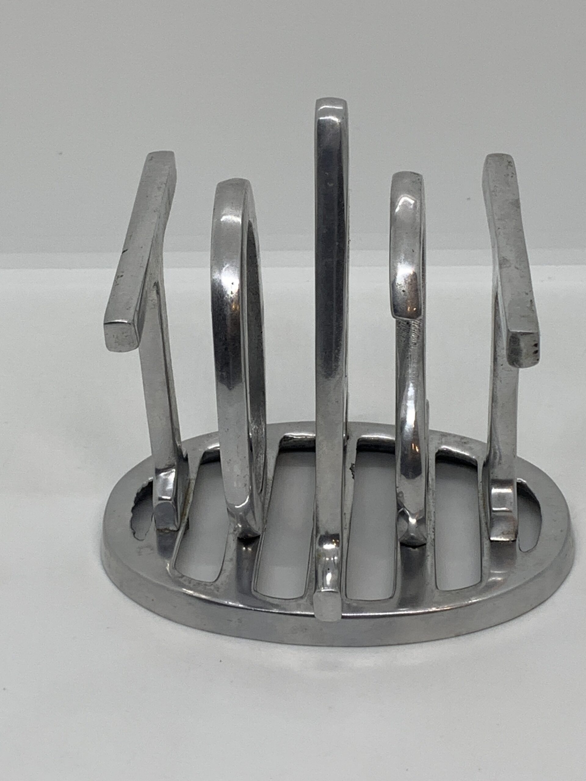 Metal Toast Rack - Spellin TOAST - Vintage Keepsakes