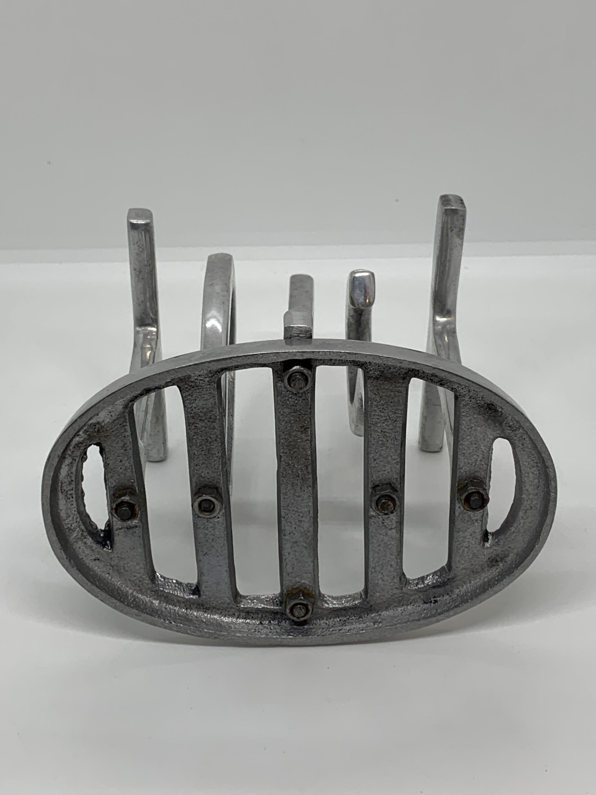 Metal Toast Rack - Spellin TOAST - Vintage Keepsakes