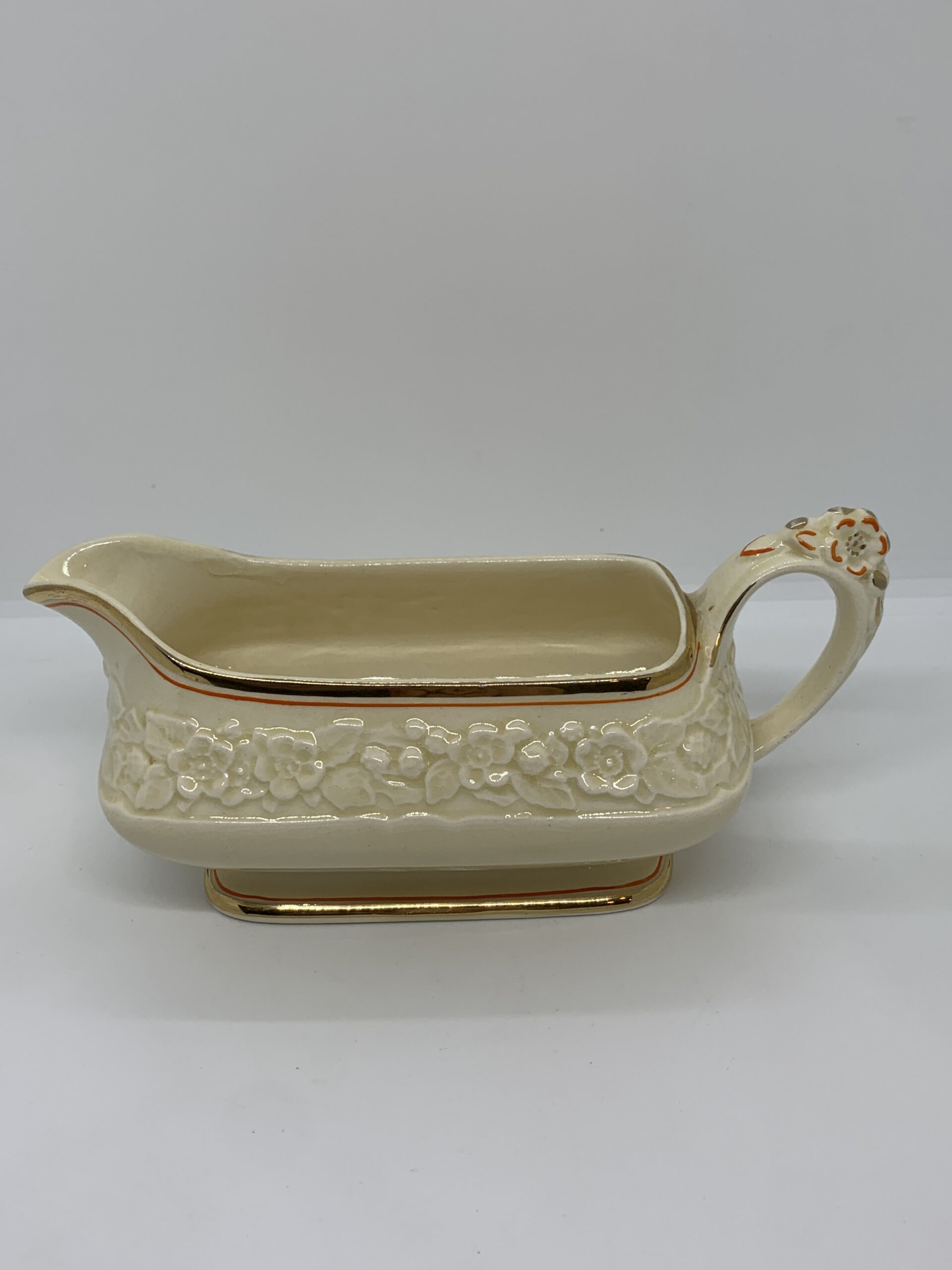Cream Ducal Gainsborough Gravy Boat - Vintage Keepsakes