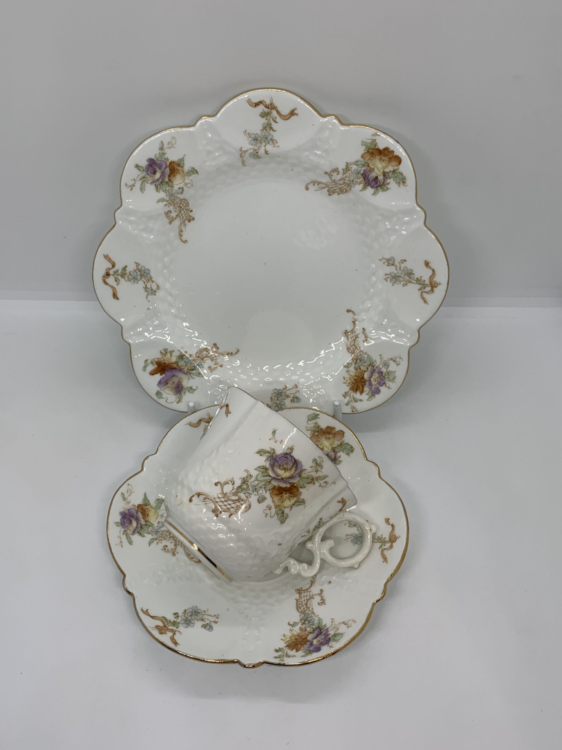 Vintage Aynsley Trio RgNo 334379 - Vintage Keepsakes