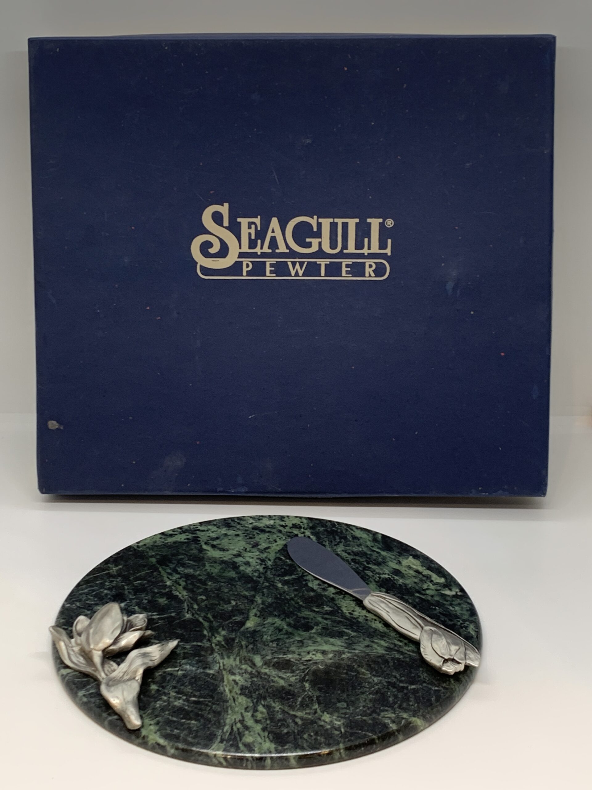 Seagull Pewter Cheese Board and Knife in Box - Vintage Keepsakes