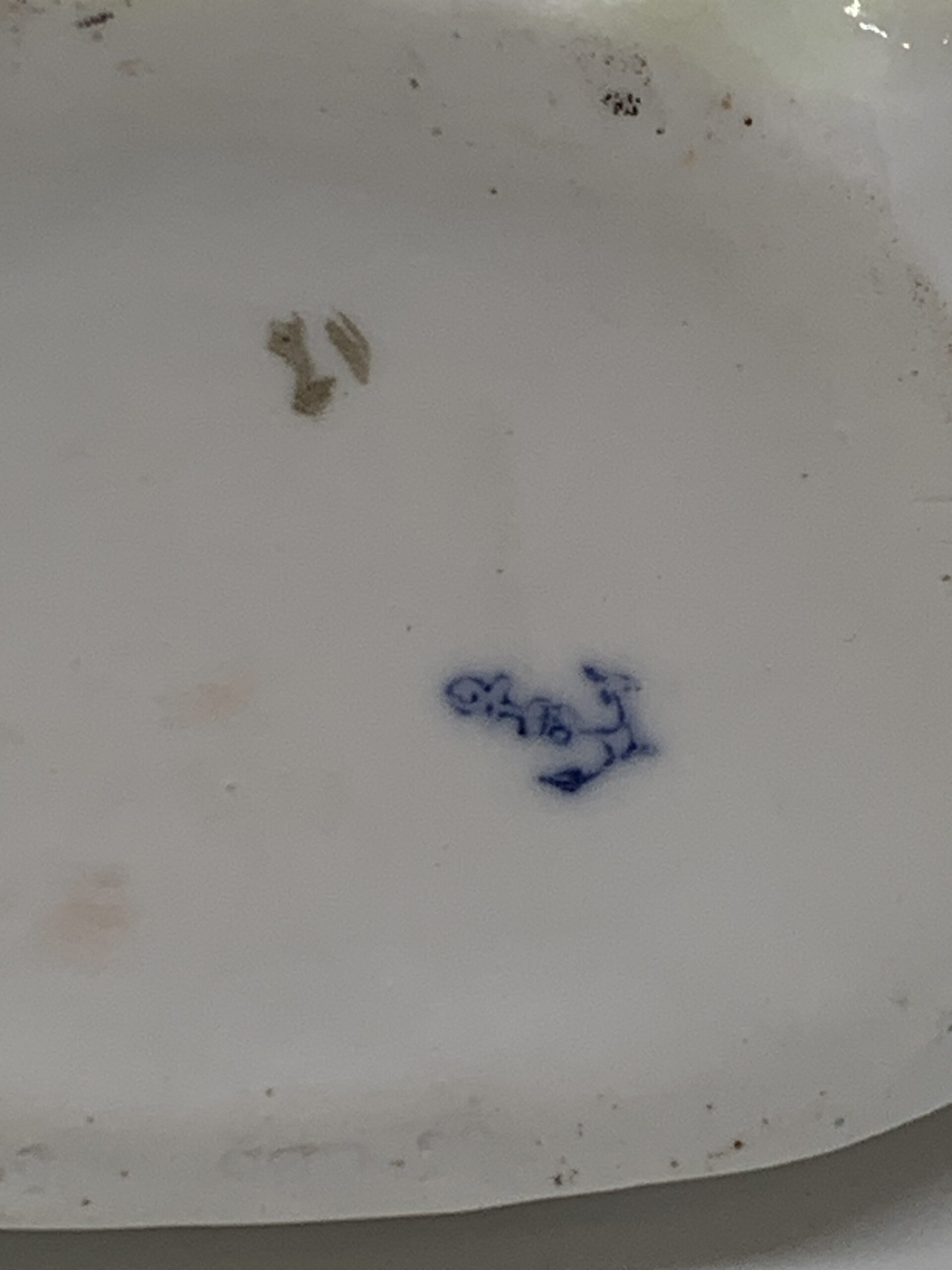 Porcelain Boat Shaped Vase with Handle 17cm - Vintage Keepsakes