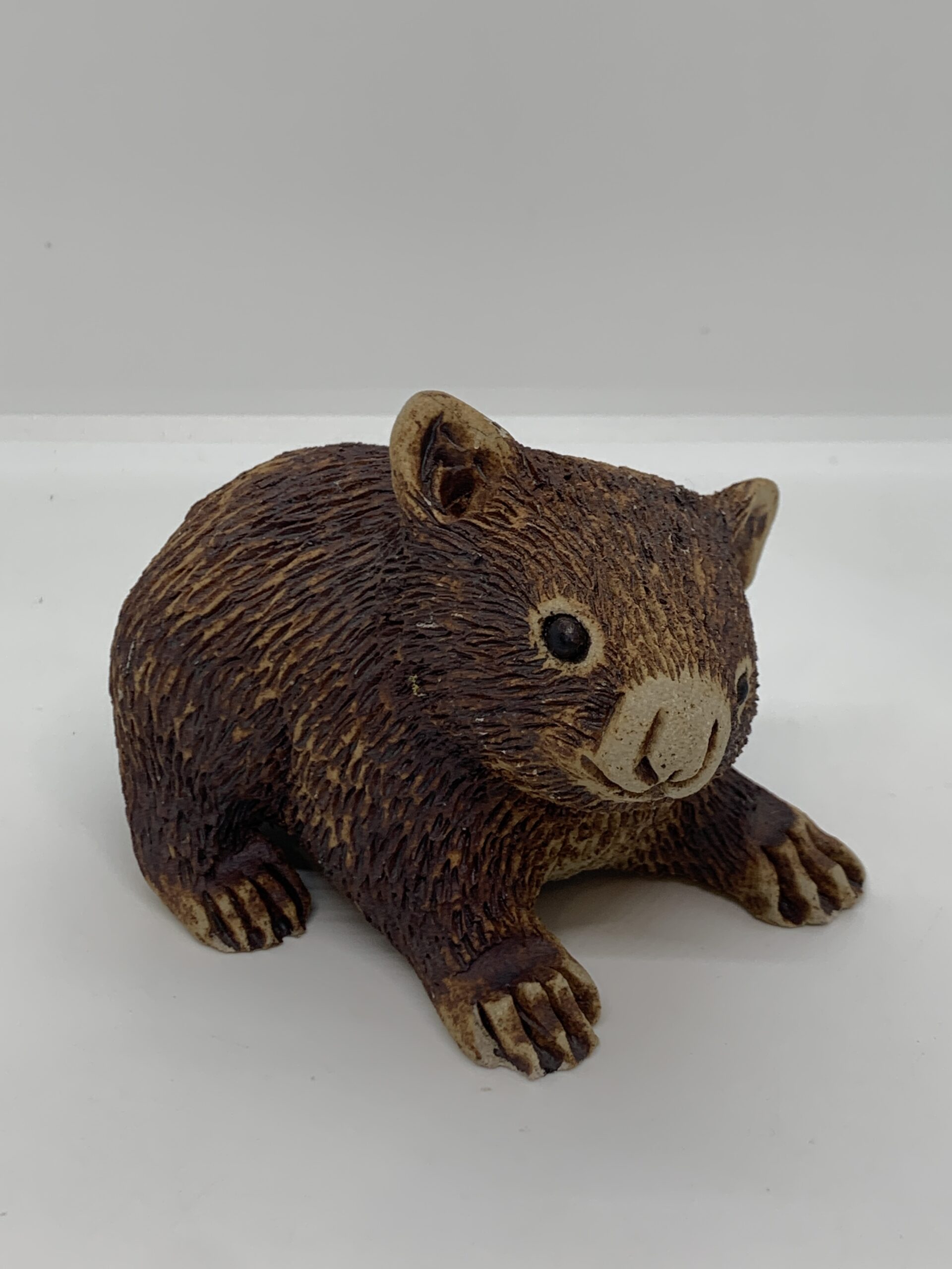 Sue Hicks Pottery Wombat 10cm long - Vintage Keepsakes