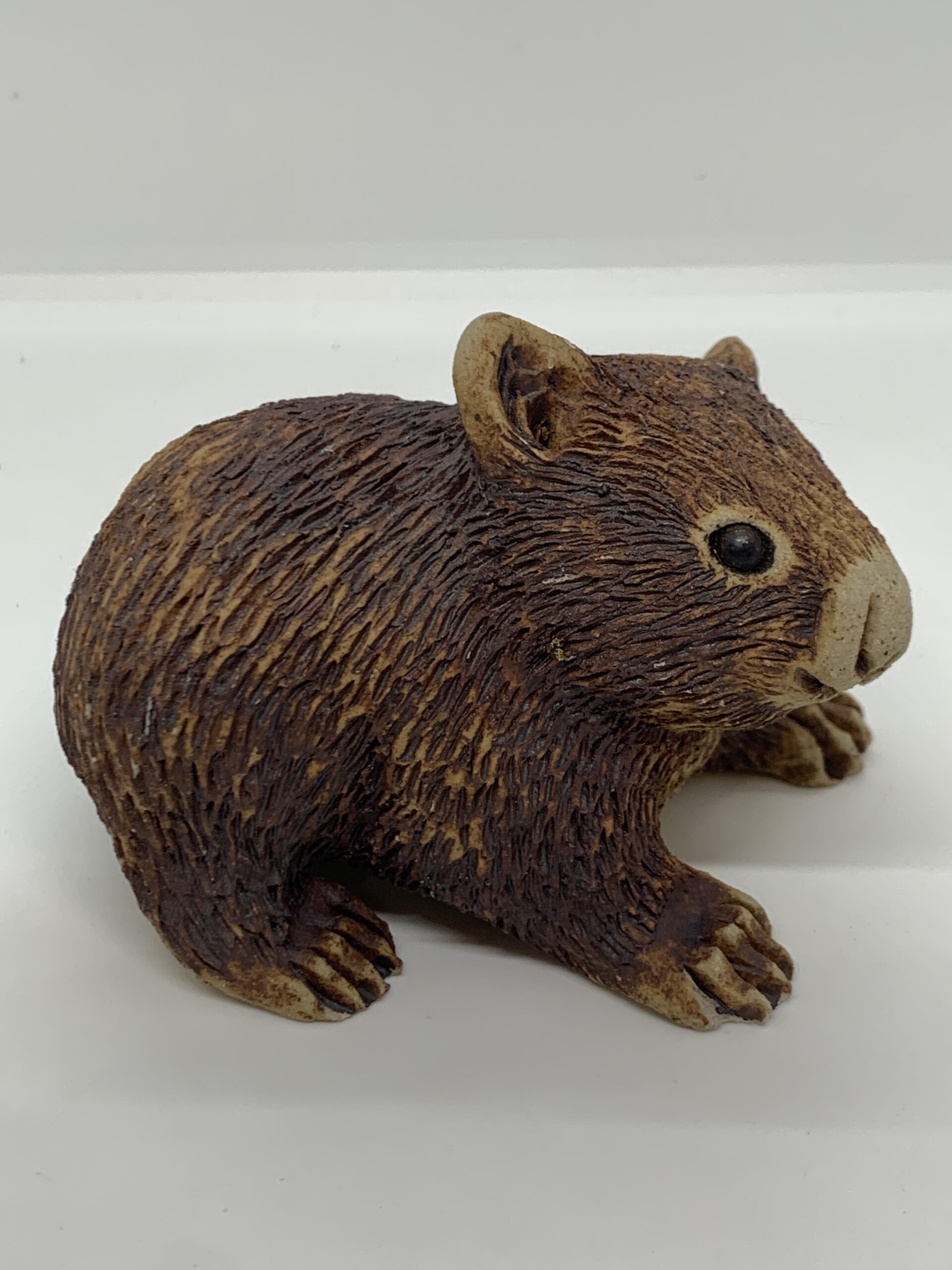 Sue Hicks Pottery Wombat 10cm long - Vintage Keepsakes