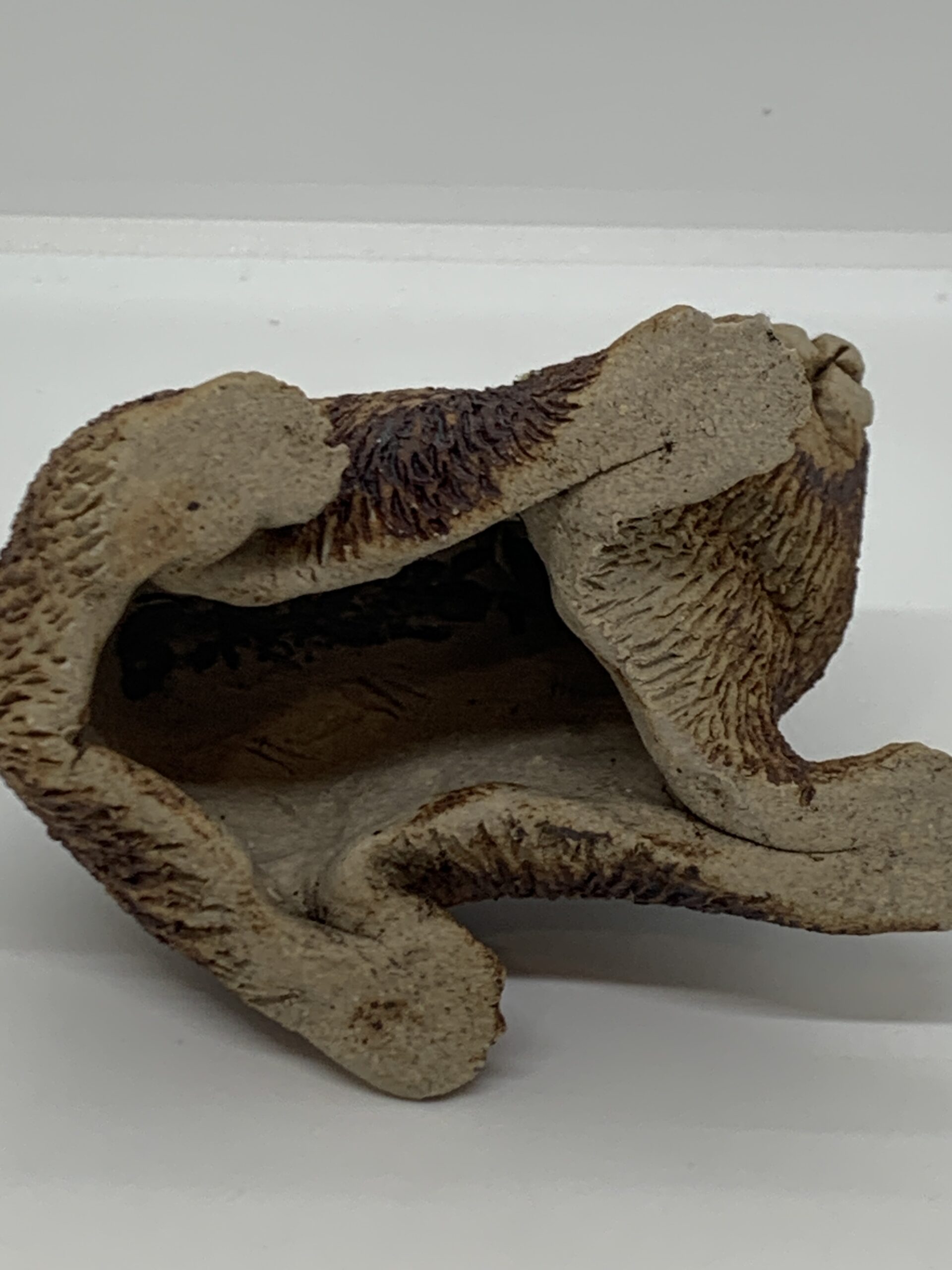 Sue Hicks Pottery Wombat 10cm long - Vintage Keepsakes