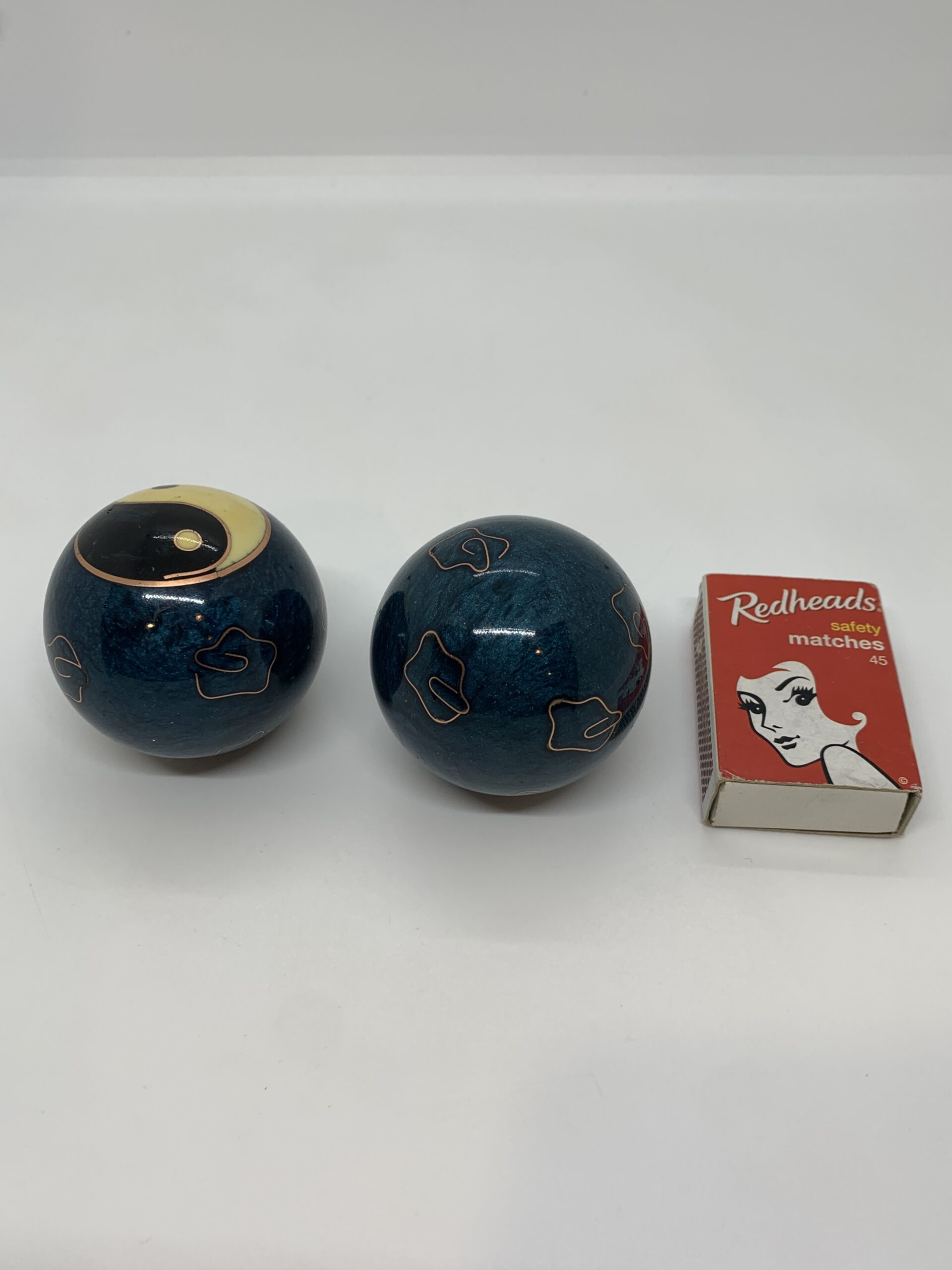 Pair of Harmony Balls 5cm - Vintage Keepsakes