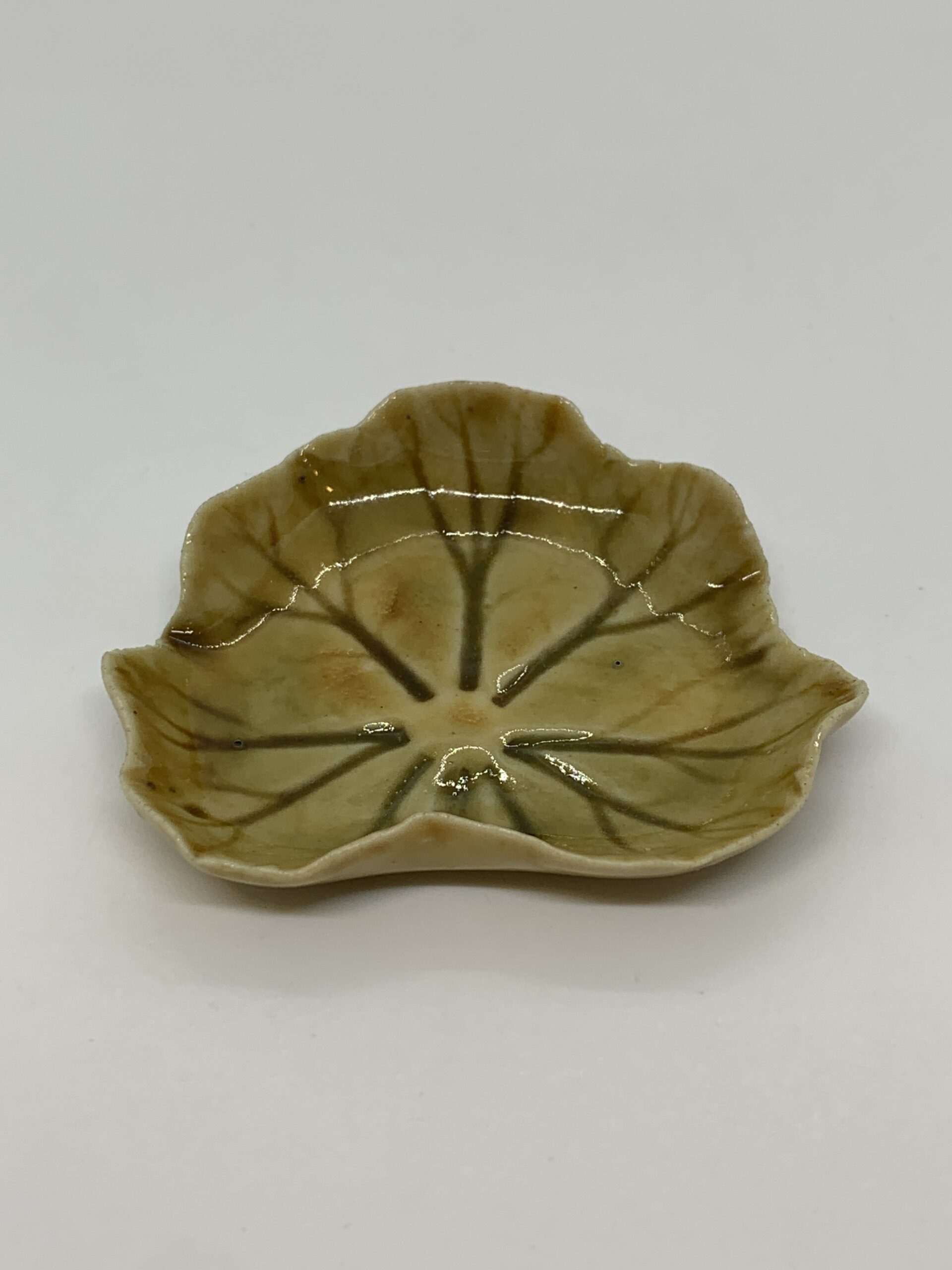 Australian Studio Pottery Christine Audrey Pecket small Leaf Dish 6cm ...