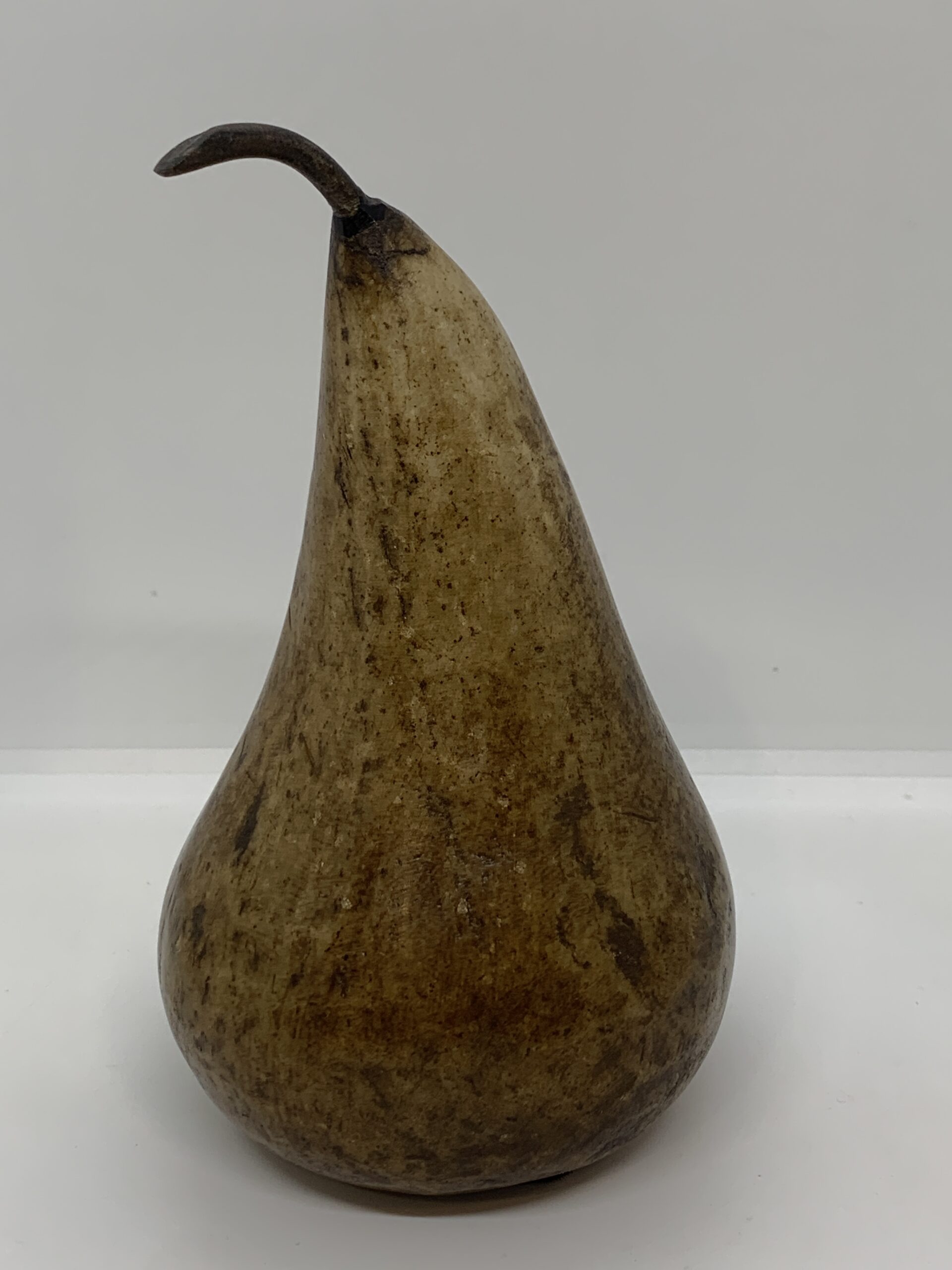 Set of three Graduted size Marble Pears 15cm - Vintage Keepsakes