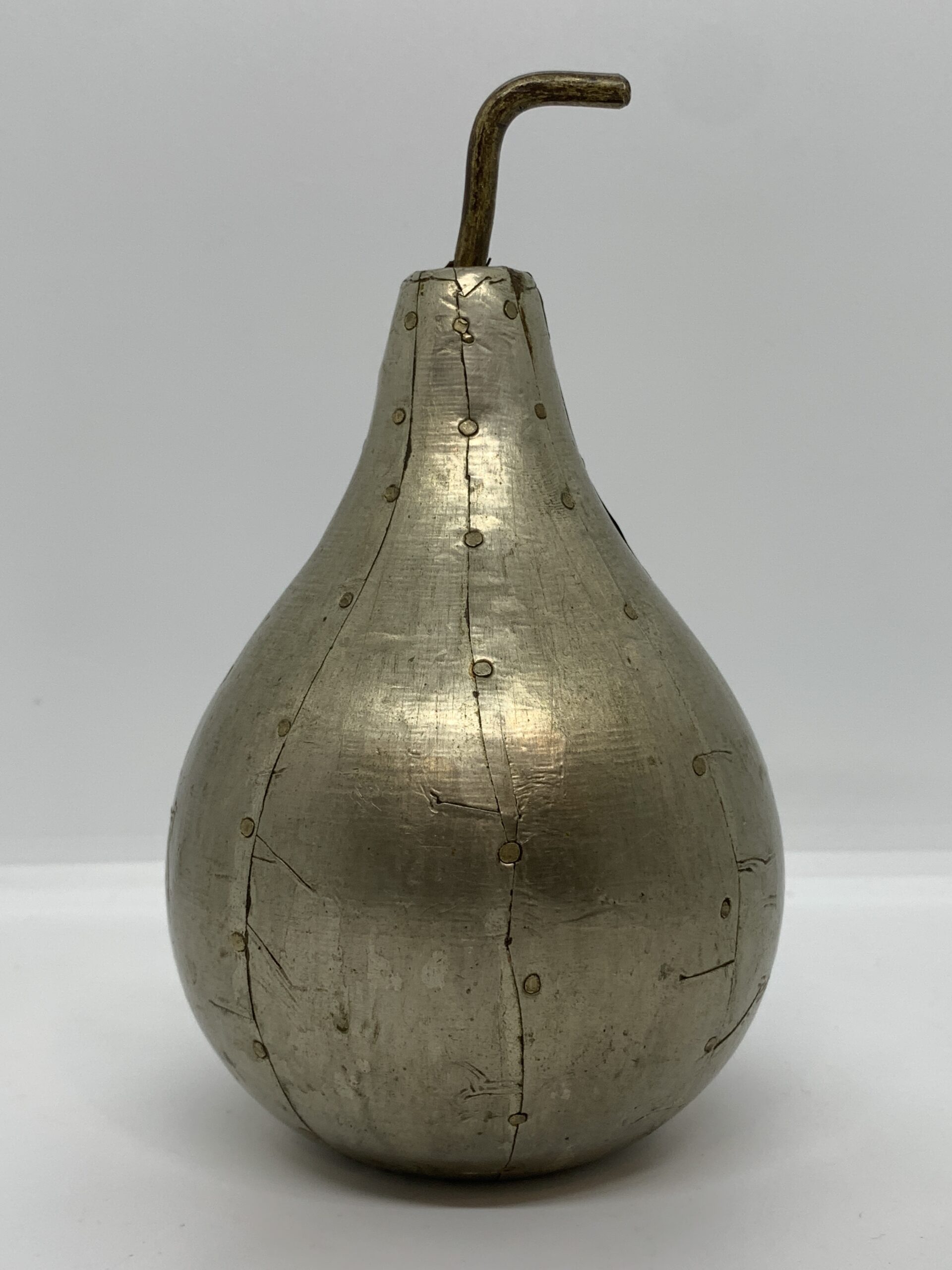 Metal Decorative Pear large 14cm - Vintage Keepsakes