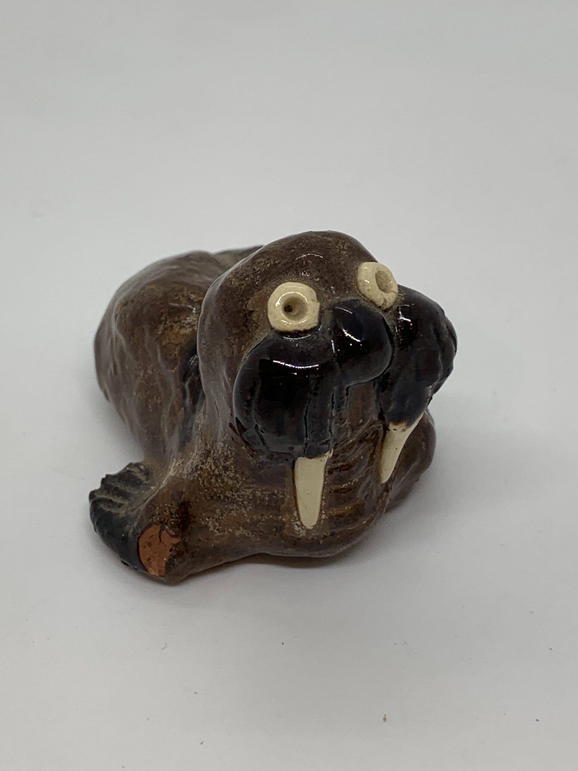 Pottery Walrus 7cm long - Vintage Keepsakes