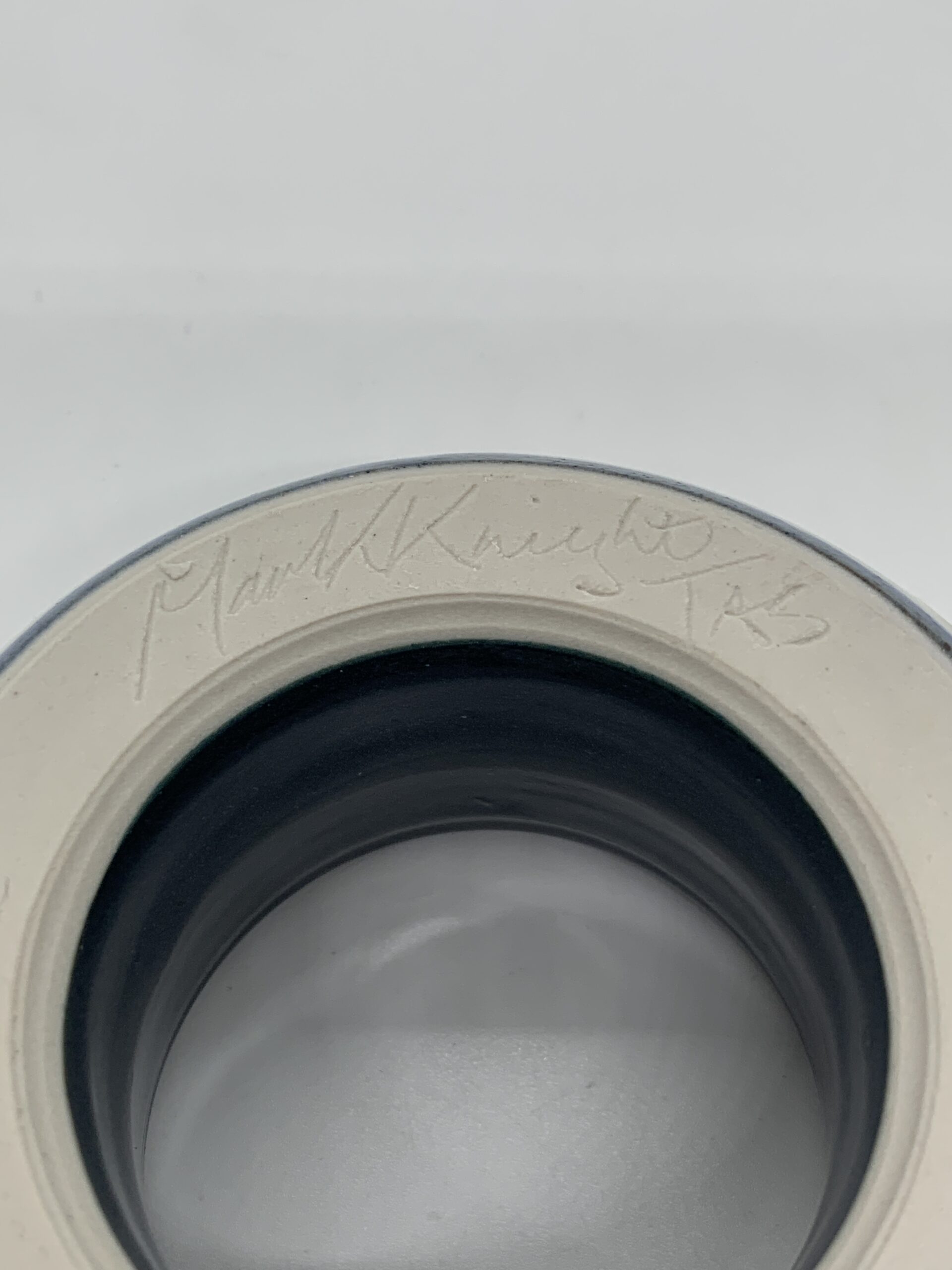 Mark Knight Round Posy Vase 17cm - Vintage Keepsakes