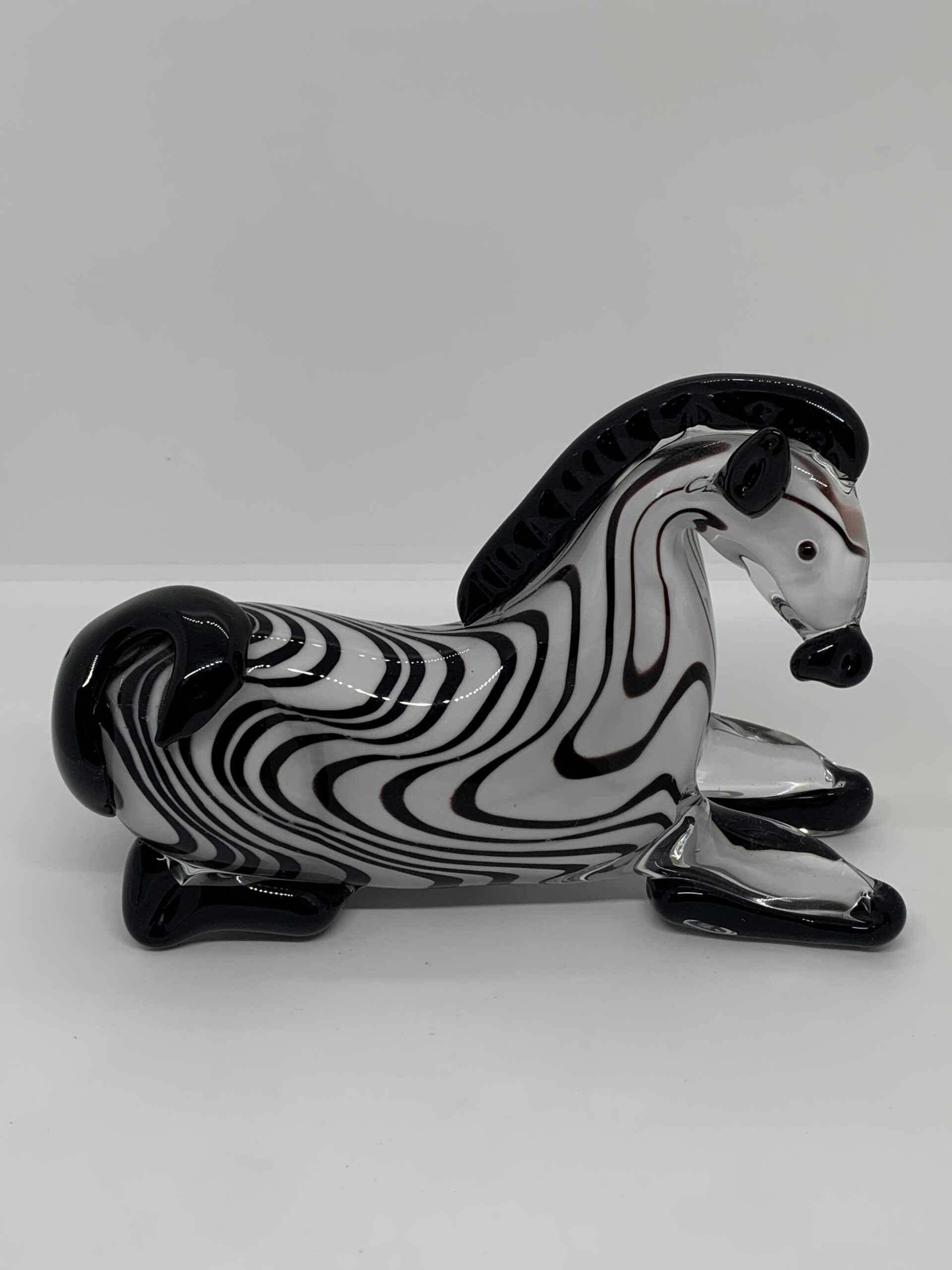 Art Glass Zebra 21cm long (sitting) - Vintage Keepsakes