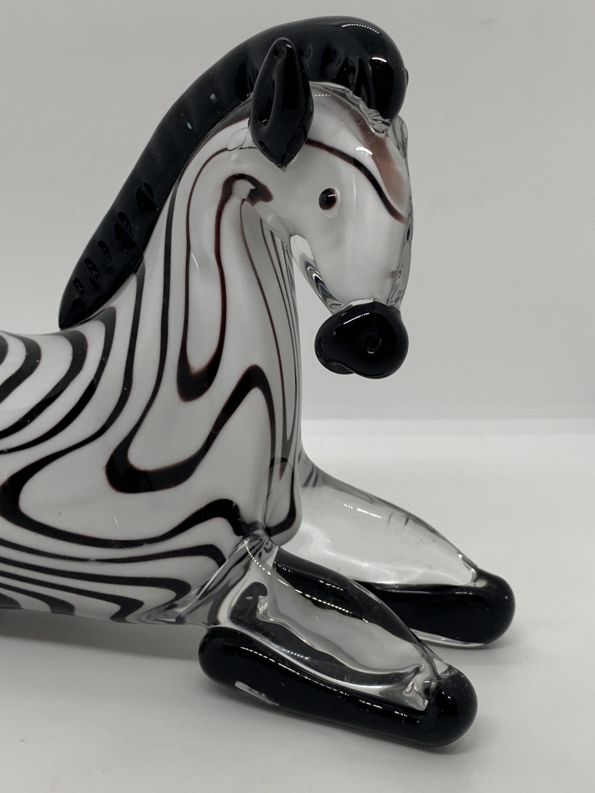Art Glass Zebra 21cm long (sitting) - Vintage Keepsakes