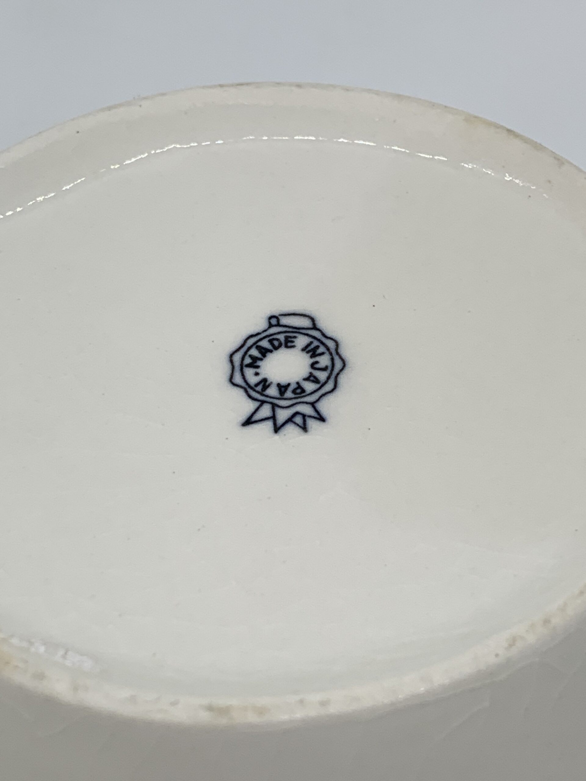 Japanese Autumn Themed Ramekin 5cm high - Vintage Keepsakes