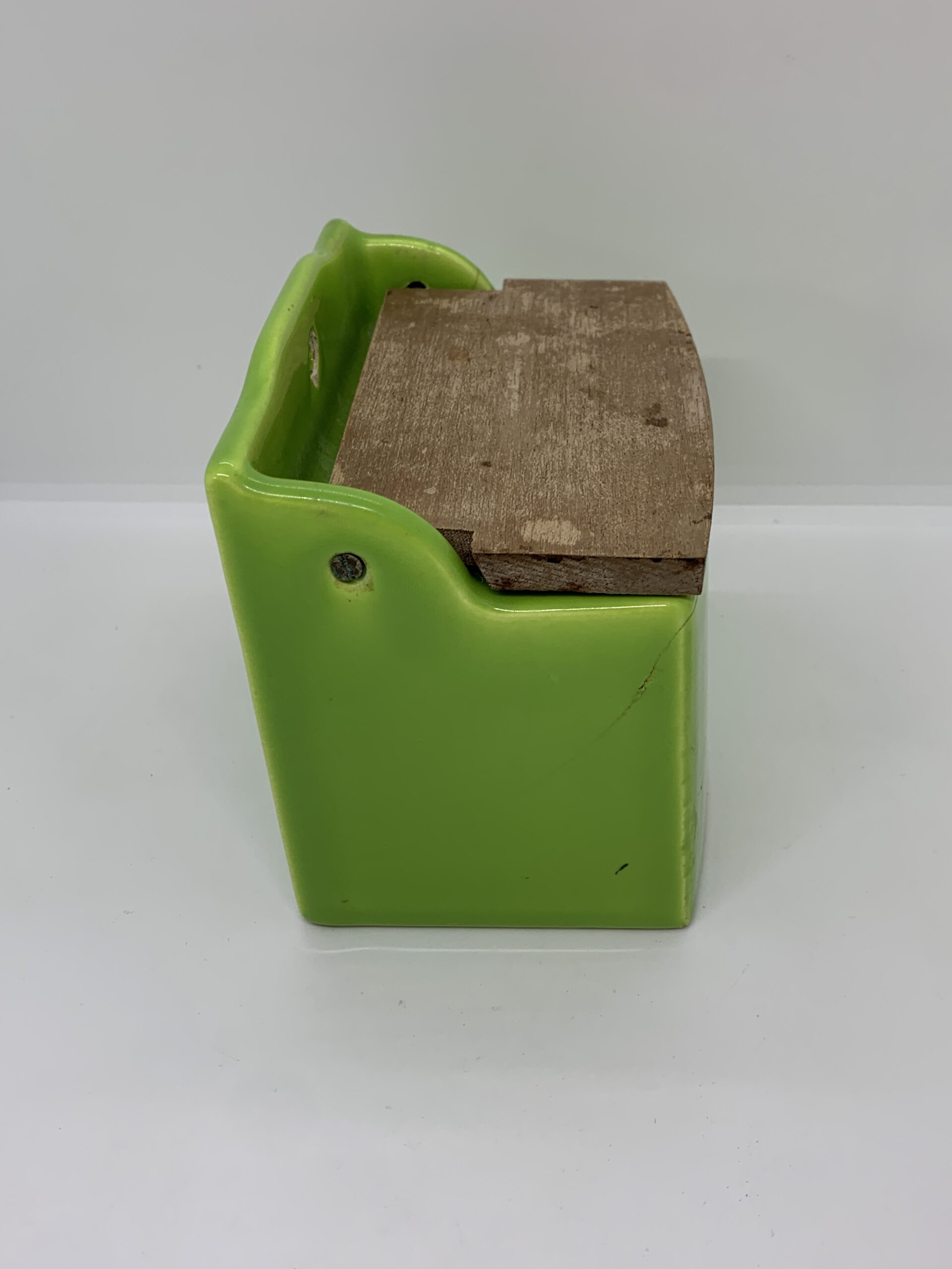 Japanese Green Salt Cellar (cracked) - Vintage Keepsakes