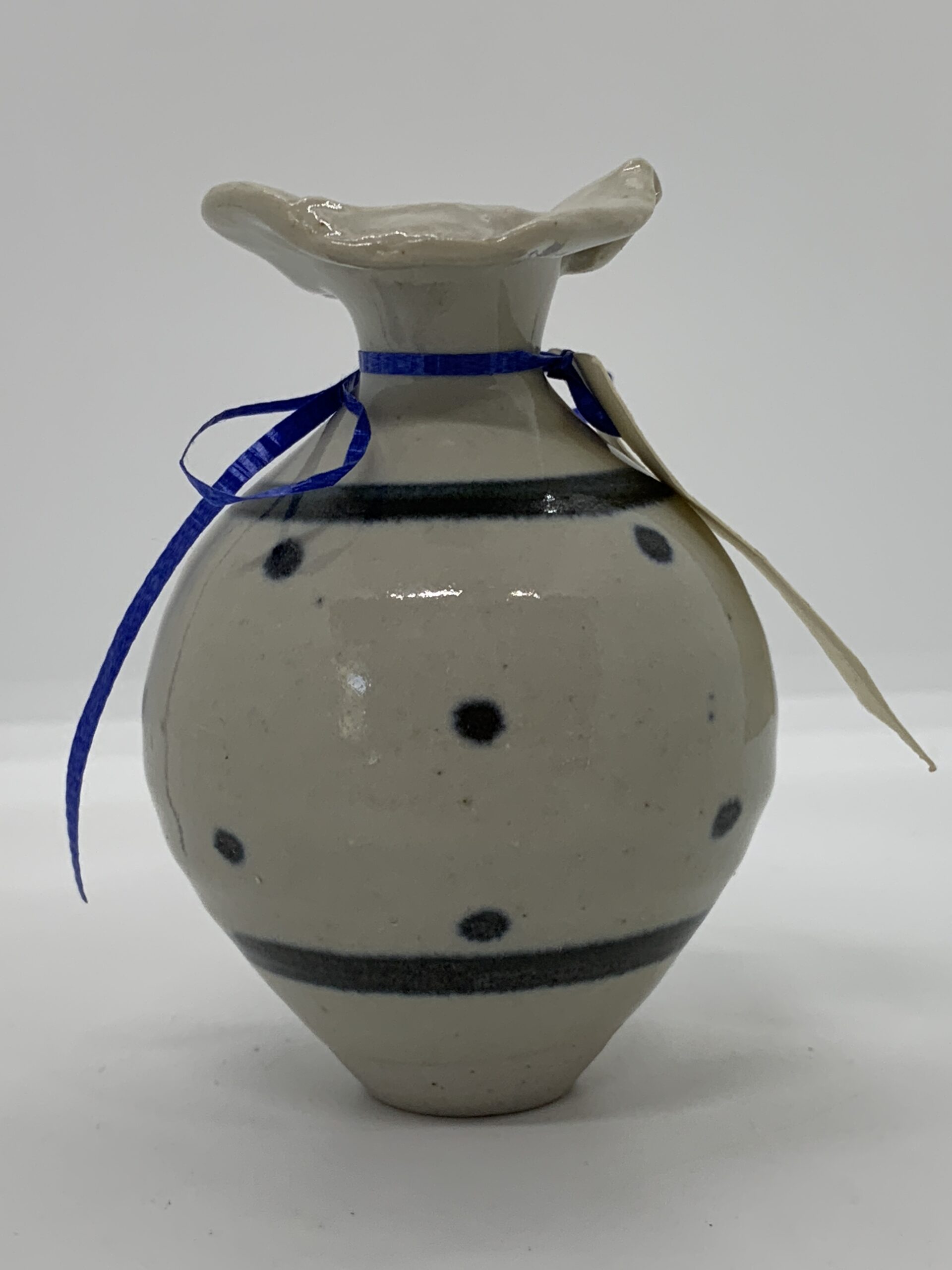 Small Springmount Pottery Vase 7cm - Vintage Keepsakes