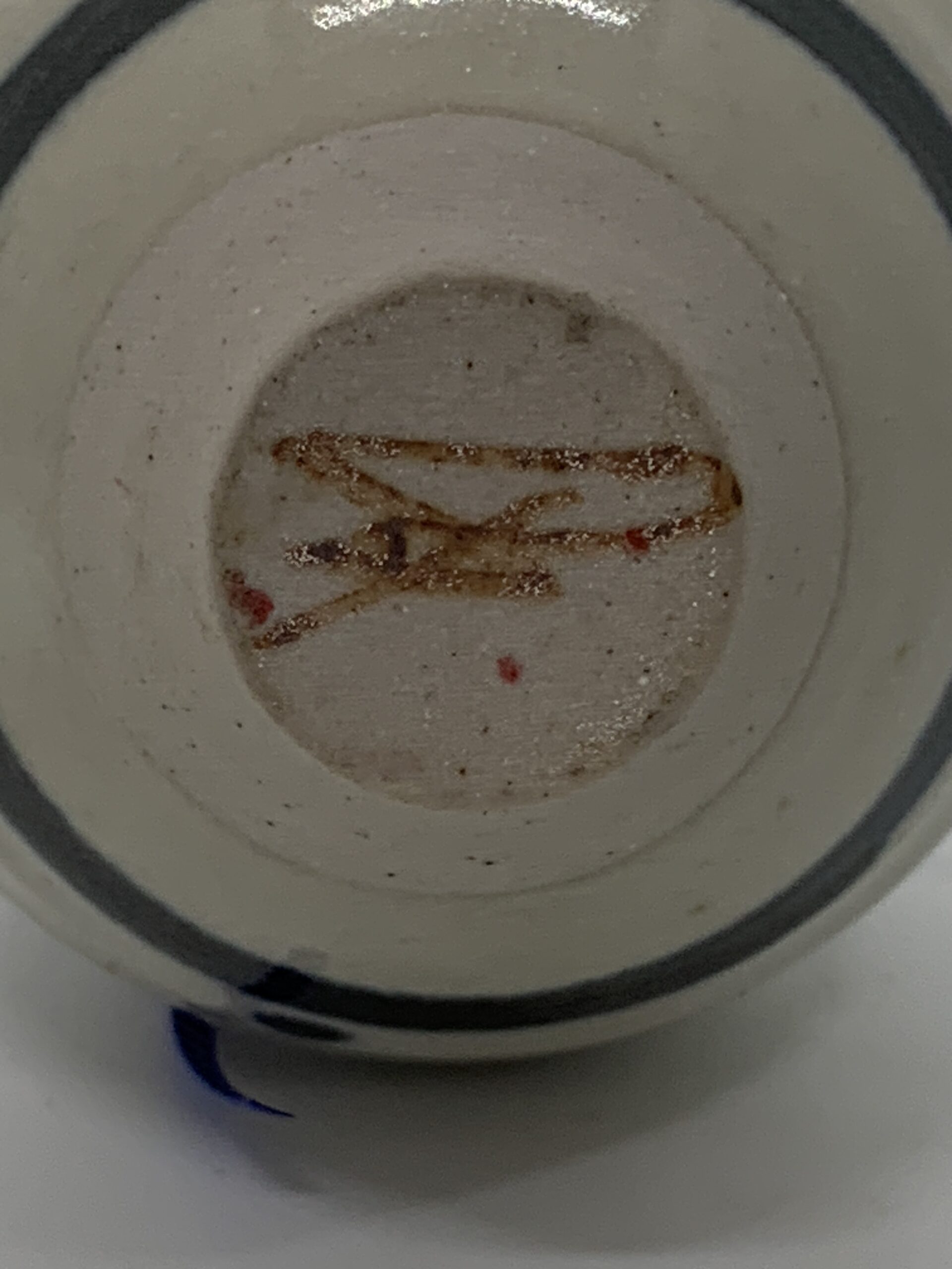 Small Springmount Pottery Vase 7cm - Vintage Keepsakes