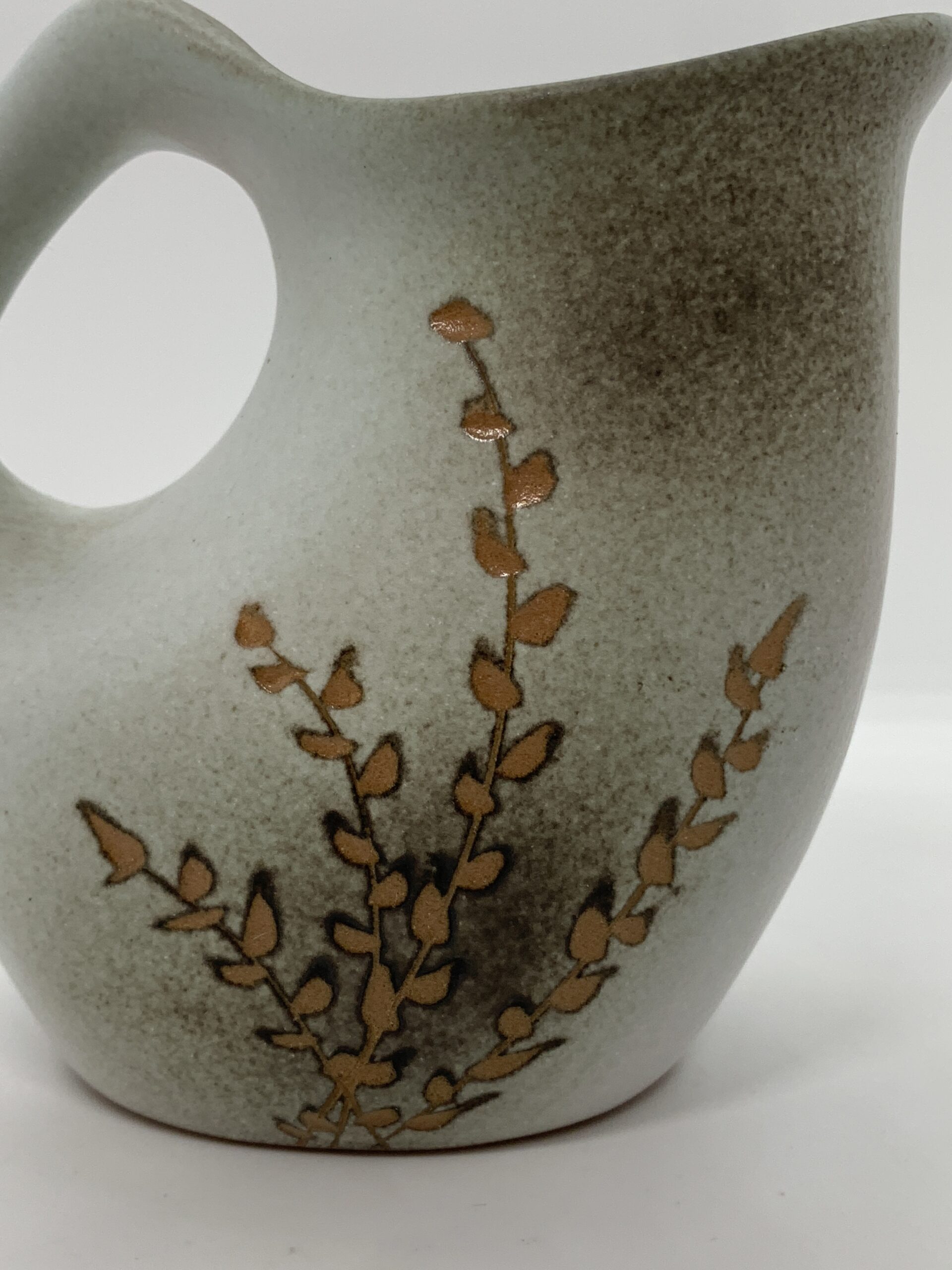 Ellis Potter Wheat Pattern Milk Jug 205 10cm - Vintage Keepsakes