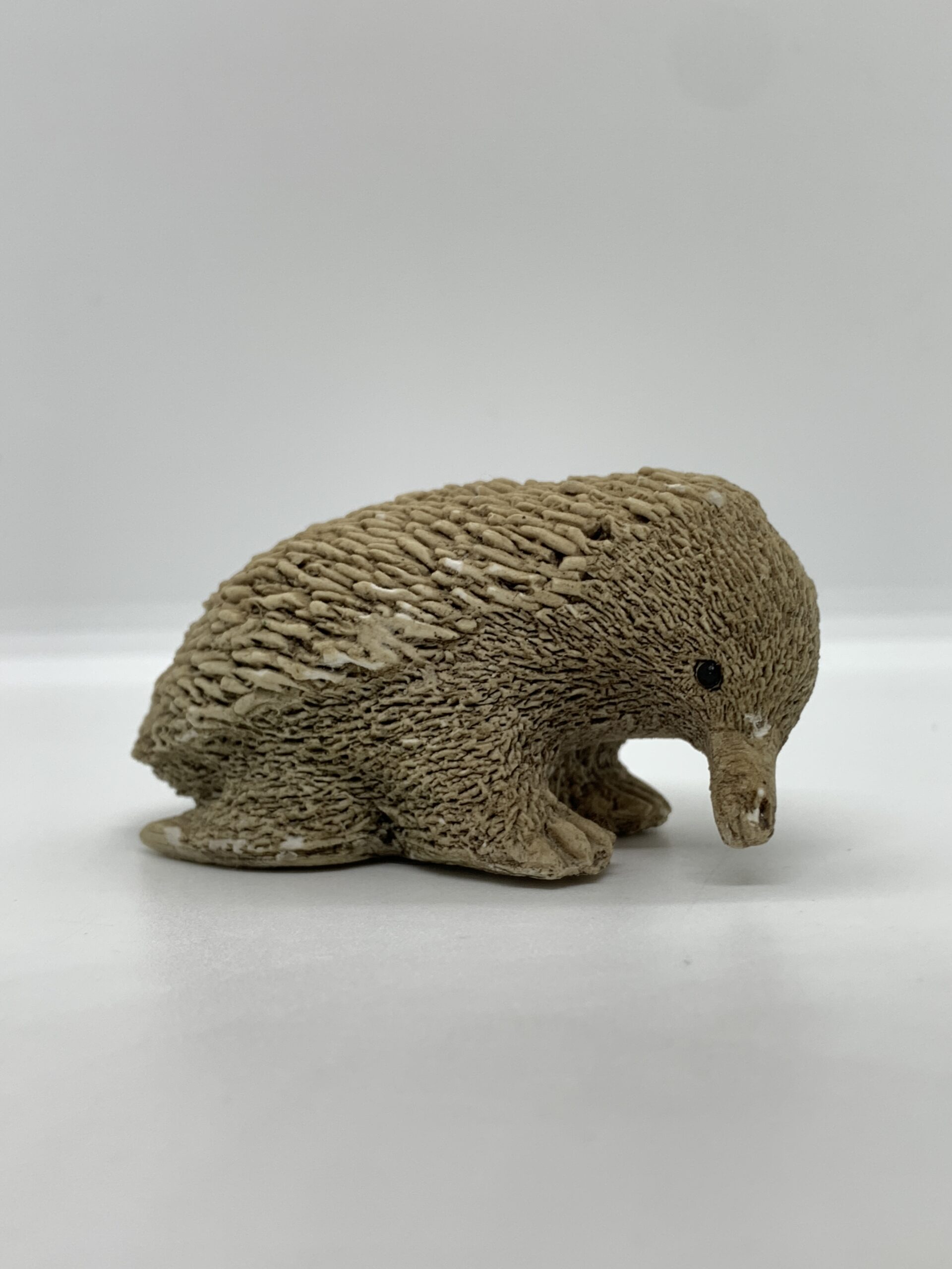 Small Echidna Pottery (broken foot) - Vintage Keepsakes