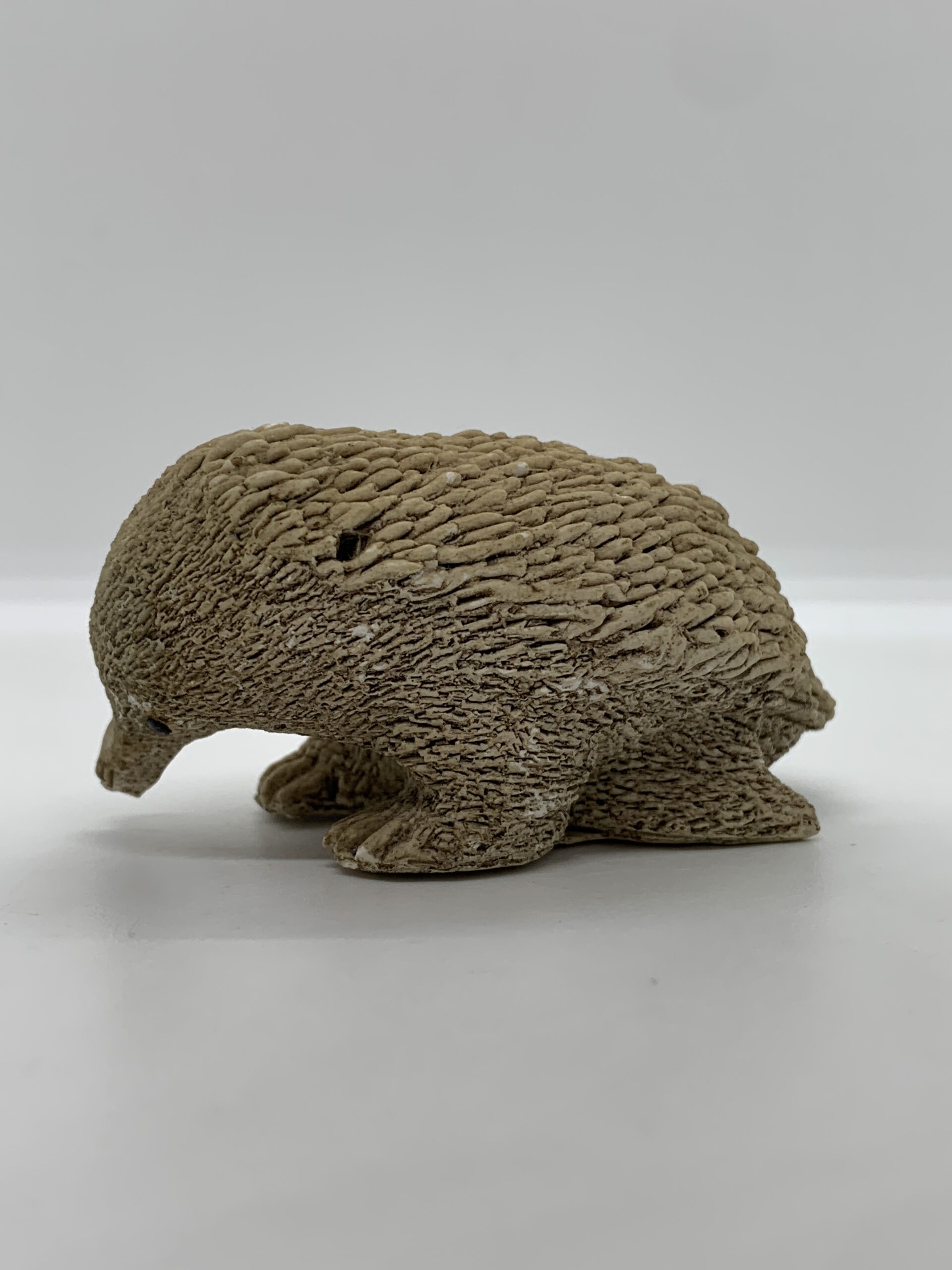 Small Echidna Pottery (broken foot) - Vintage Keepsakes