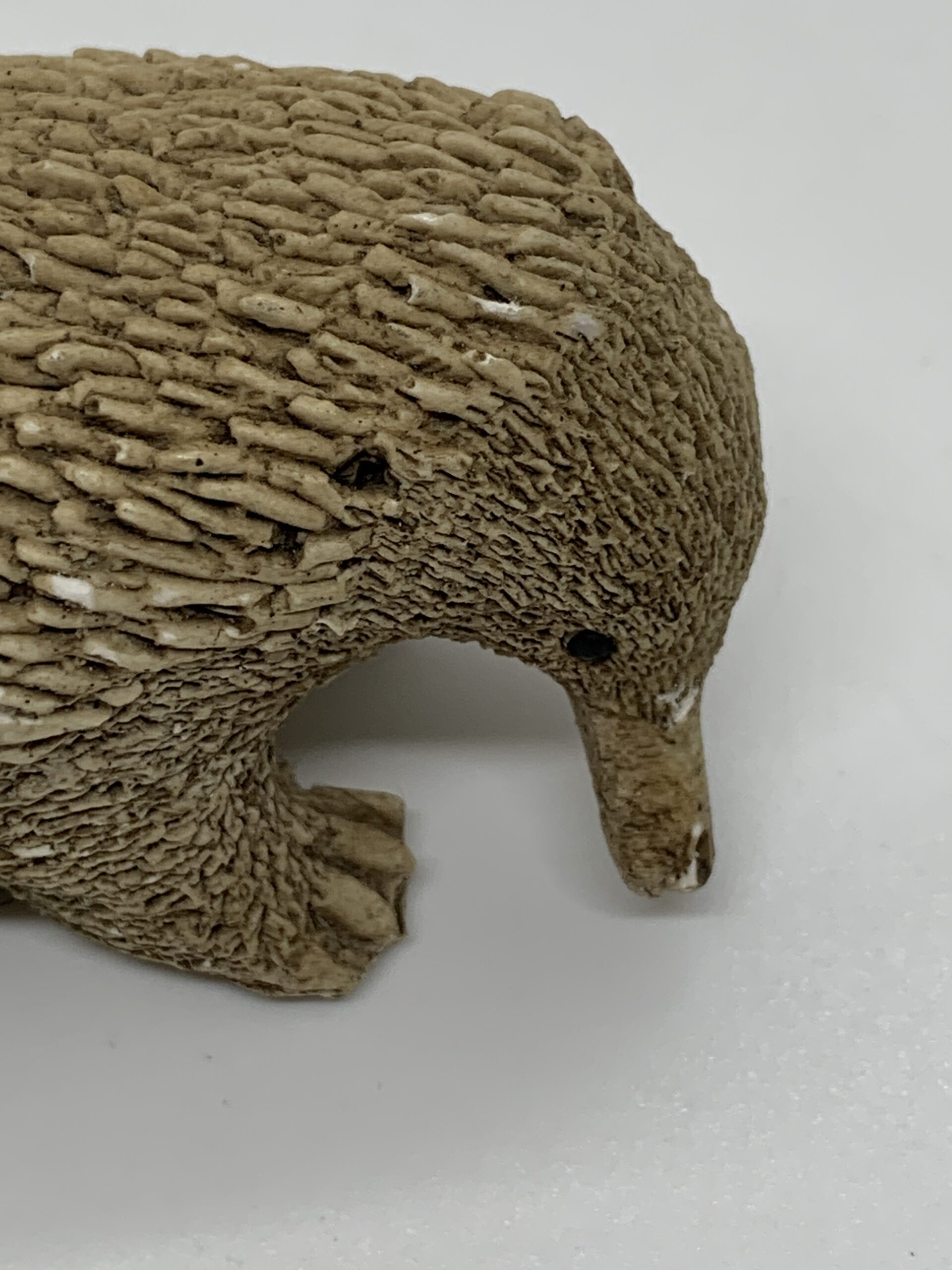 Small Echidna Pottery (broken foot) - Vintage Keepsakes