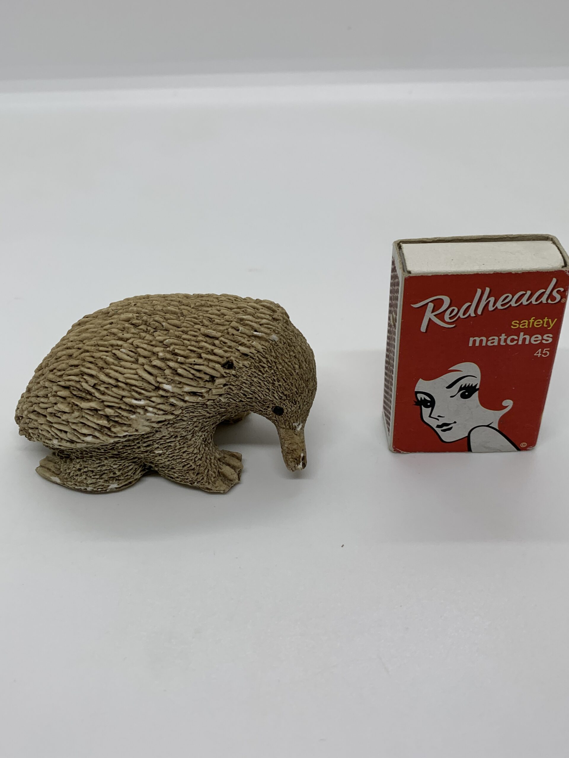 Small Echidna Pottery (broken foot) - Vintage Keepsakes