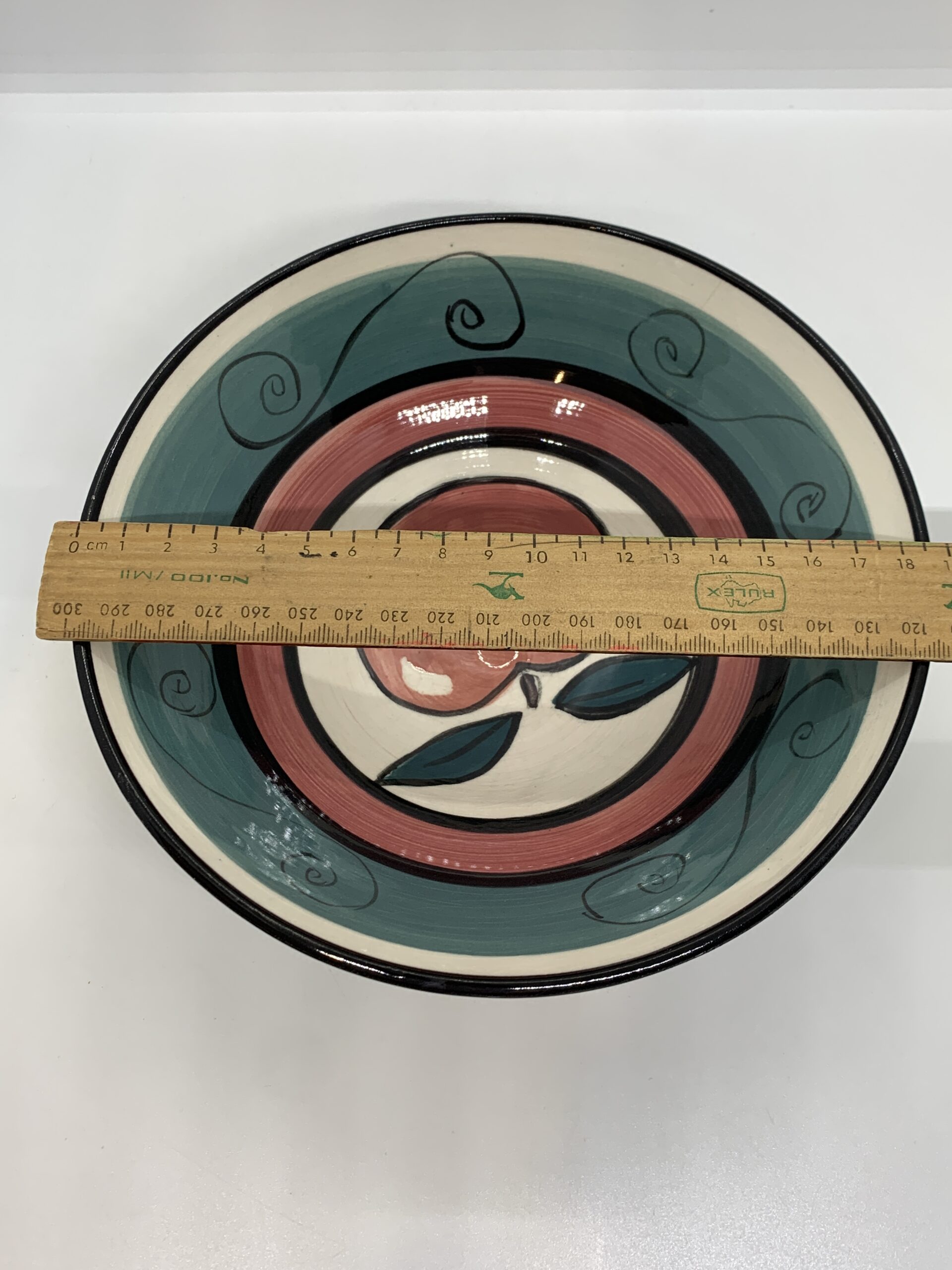 Amanda Gellie Pottery Bowl 17cm wide ($15 each) - Vintage Keepsakes