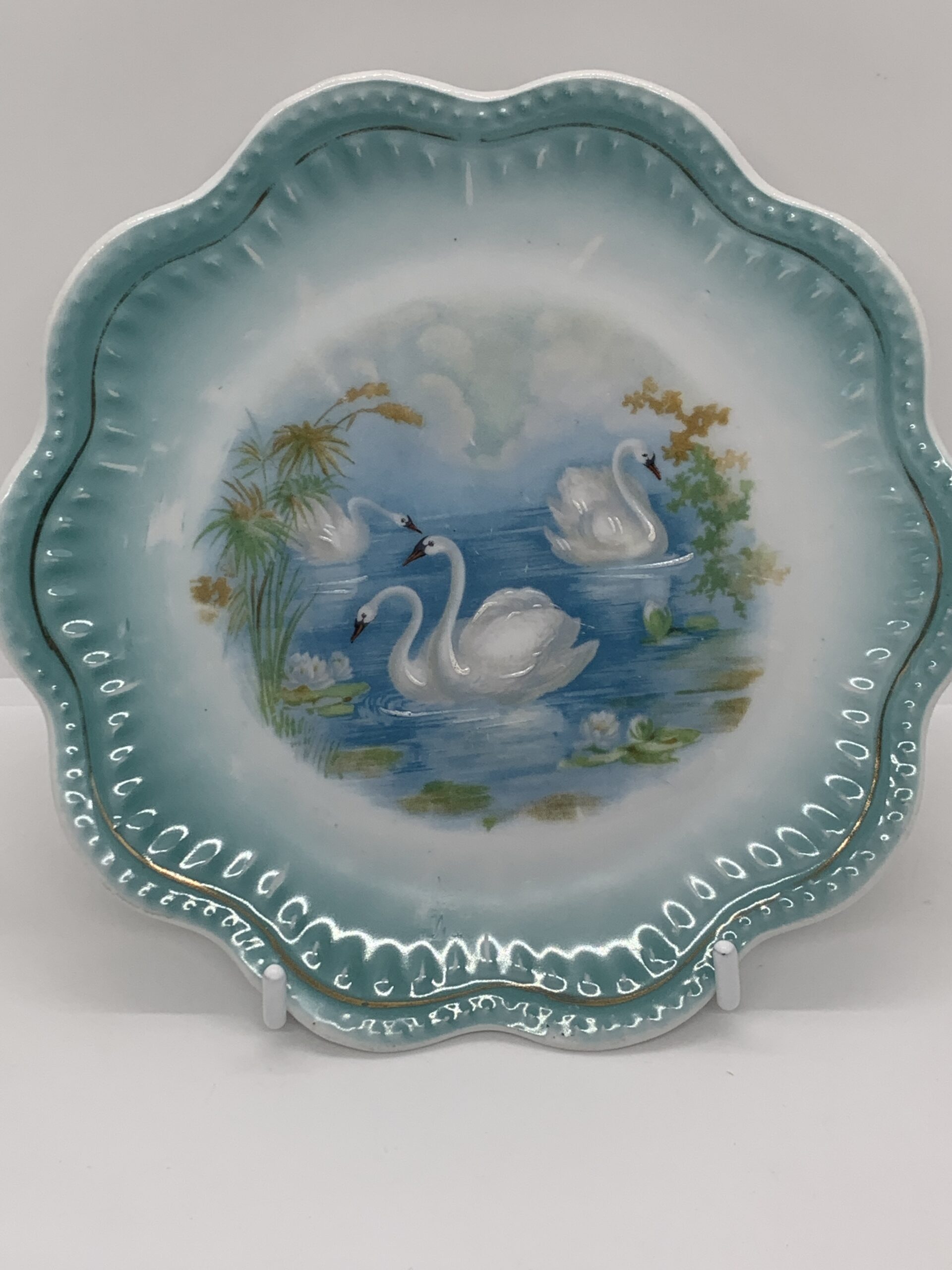 Baravian China Plate with Blue Swan Pattern 16cm - Vintage Keepsakes