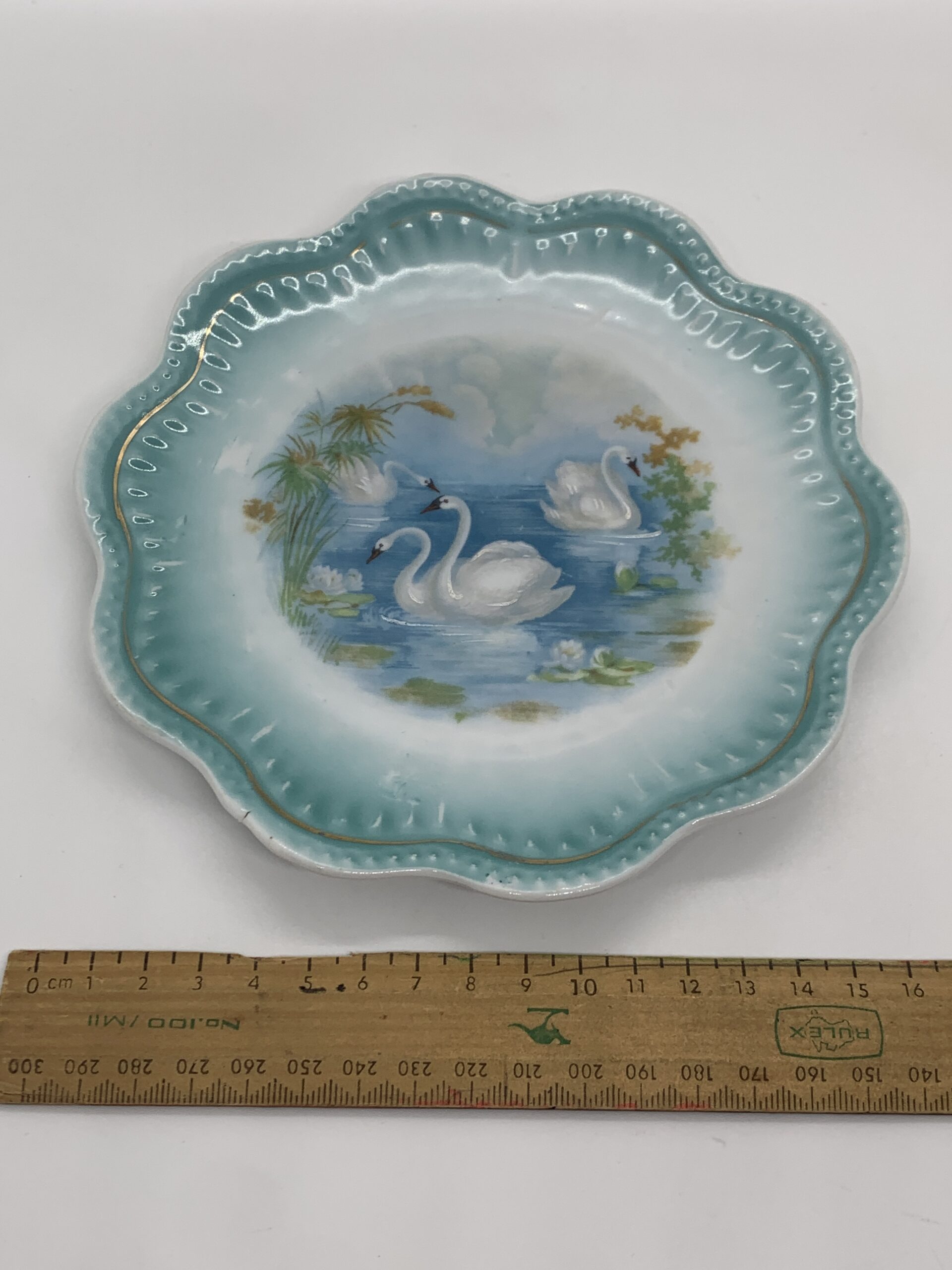 Baravian China Plate with Blue Swan Pattern 16cm - Vintage Keepsakes